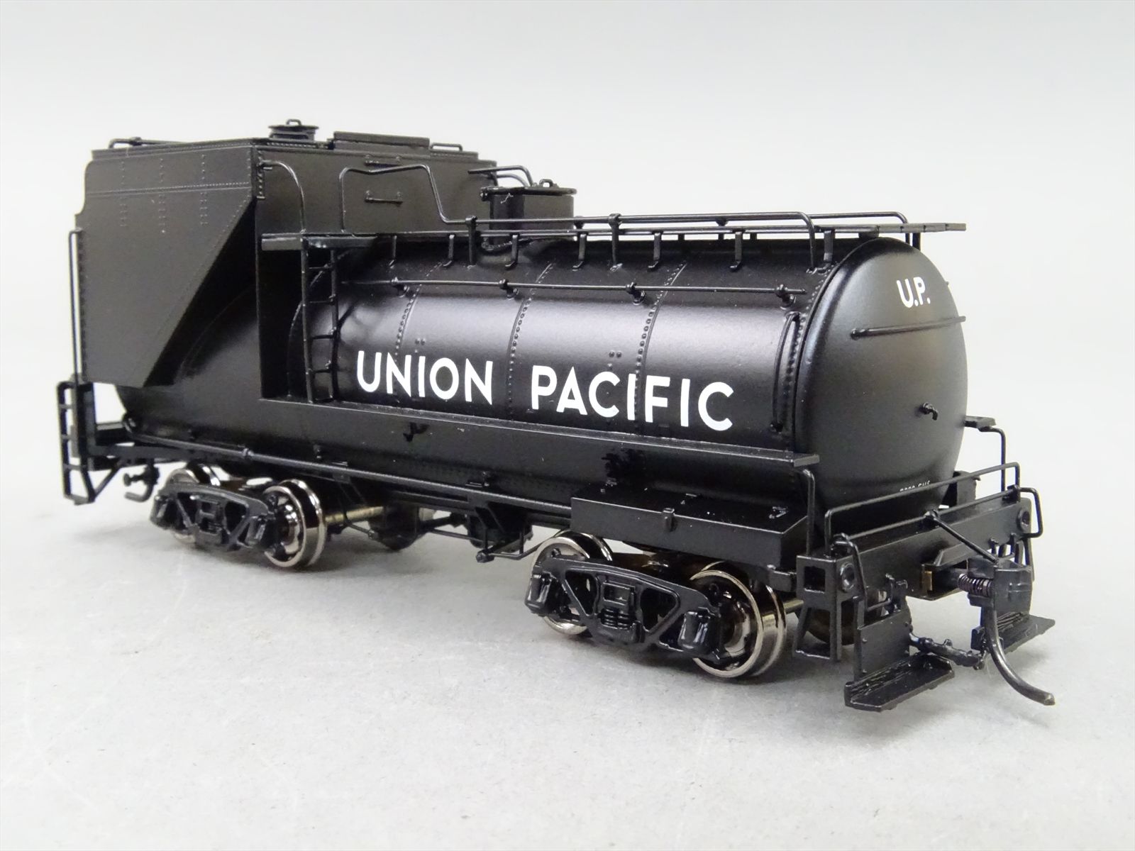 HO Brass Model - OMI AK-1007 UP Union Pacific 9000 Gallon Tender ONLY ...