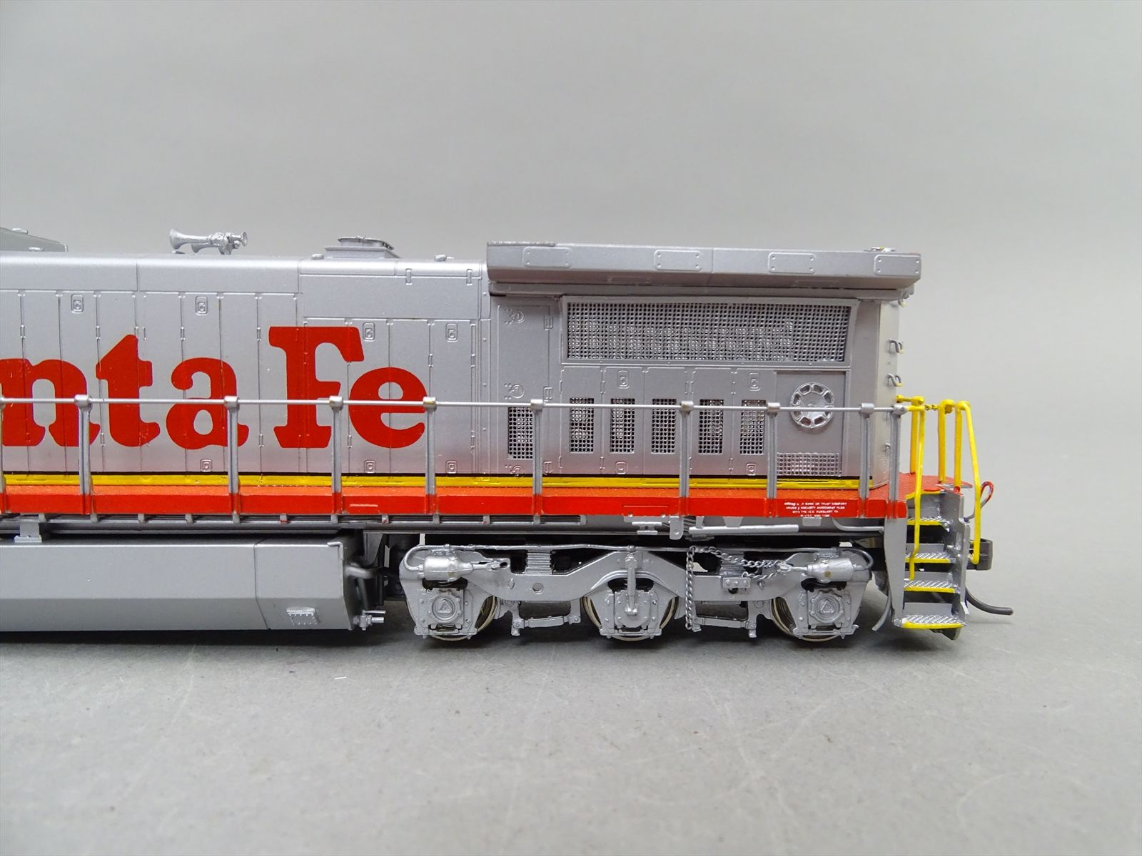 HO Brass Model - OMI 5842.1 ATSF Warbonnet Dash 8-40CW #804 - 1992 Run - Custom - BT Replacement Box