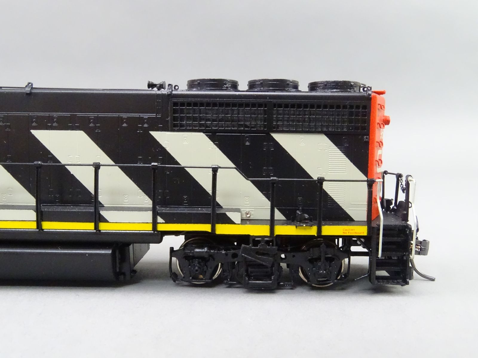 HO Brass Model - OMI 5586 CN Canadian National GP40-2L #9663 - 1993 Run ...