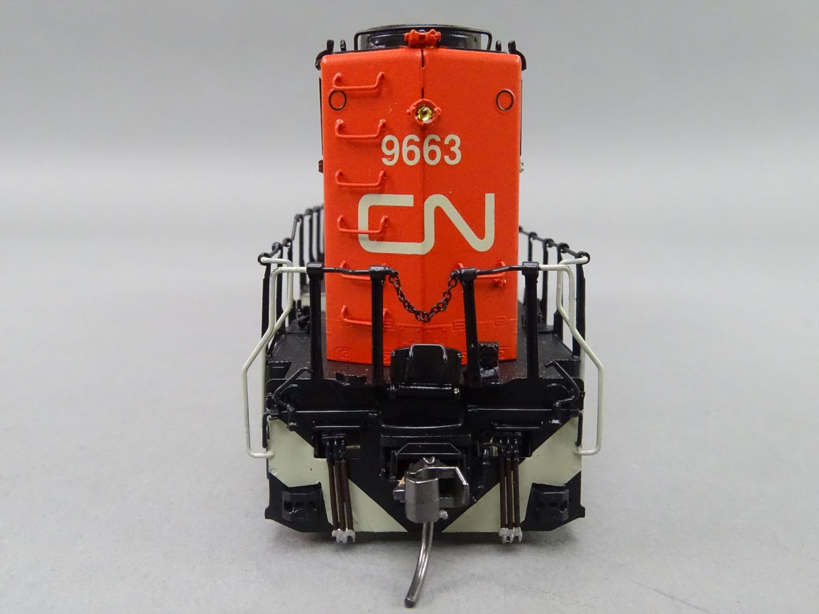 HO Brass Model - OMI 5586 CN Canadian National GP40-2L #9663 - 1993 Run ...