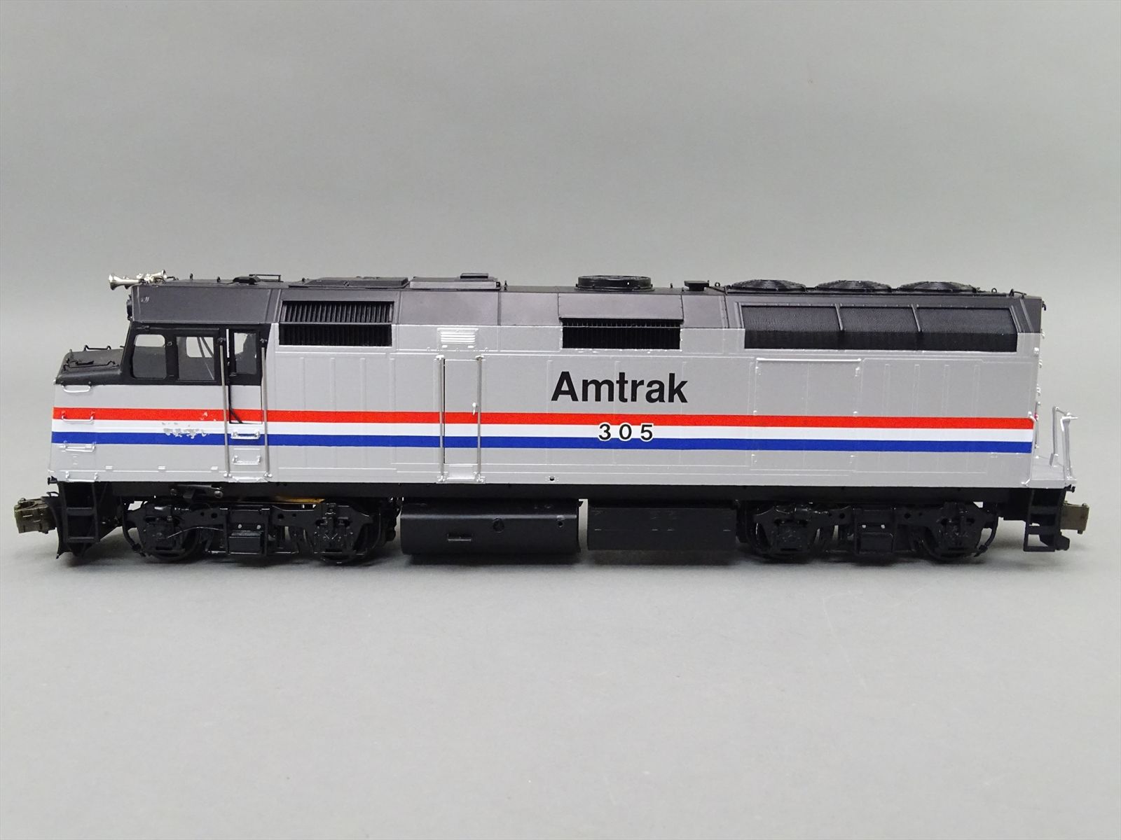 O Scale Brass Model - OMI Overland 0431.1 Amtrak F40PH, Phase III w ...