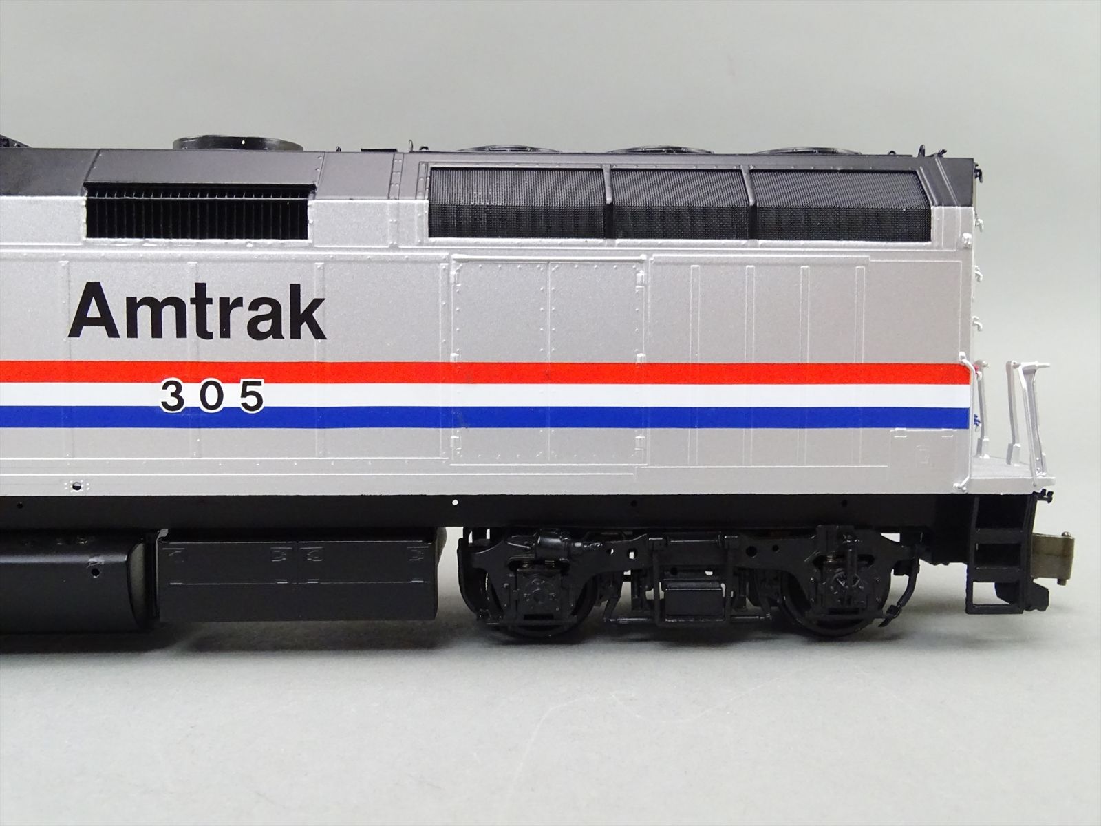 O Scale Brass Model - OMI Overland 0431.1 Amtrak F40PH, Phase III w ...