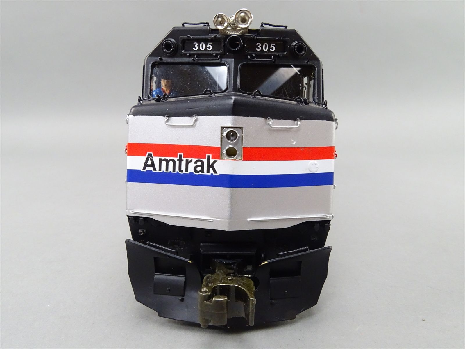 O Scale Brass Model - OMI Overland 0431.1 Amtrak F40PH, Phase III w ...