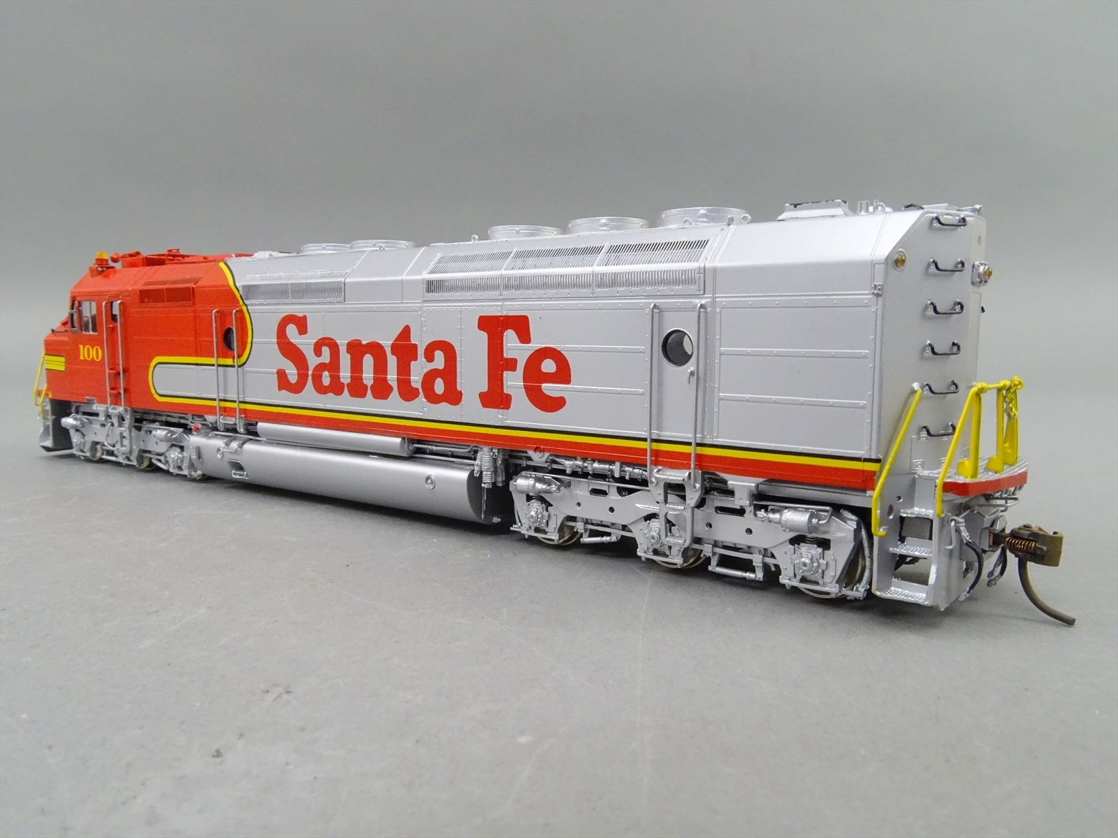 HO Brass Model Train - OMI 5992.1 Overland ATSF Santa Fe SDFP45 Diesel #100 - Custom - 1991 Run ...