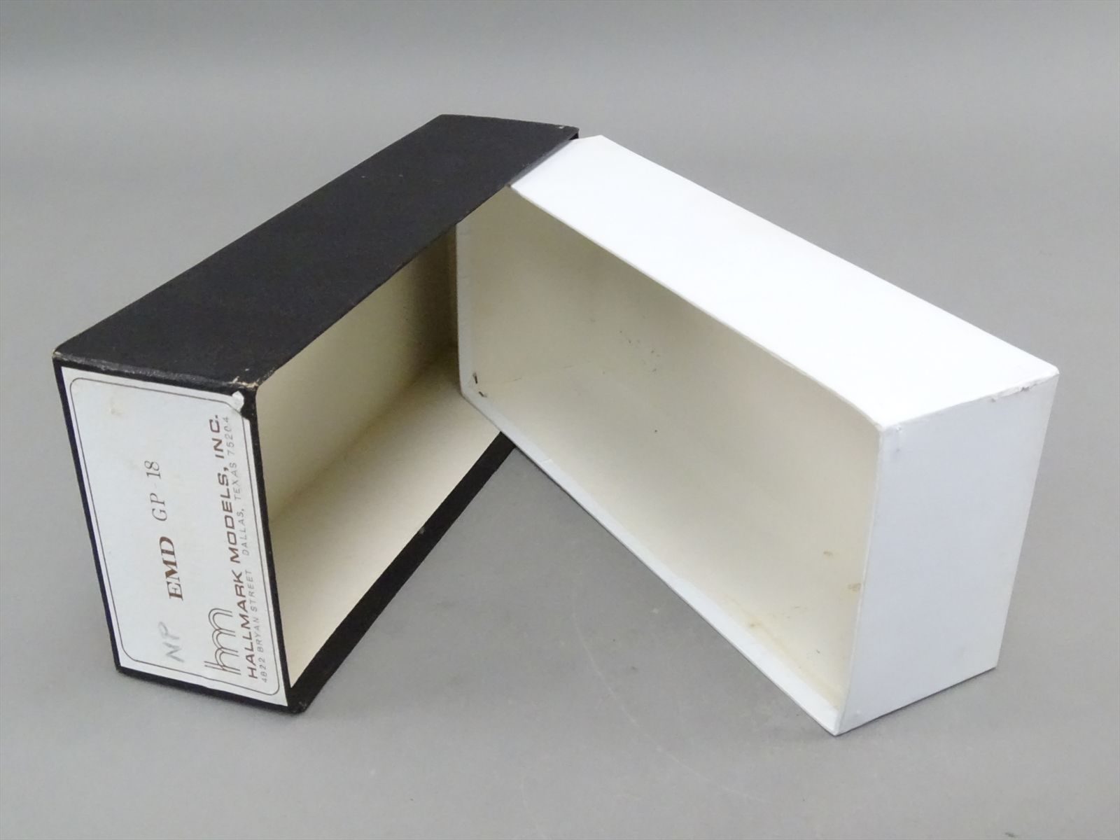 HO Brass Model - Hallmark NP Northern Pacific EMD GP18 #285 - Custom ...