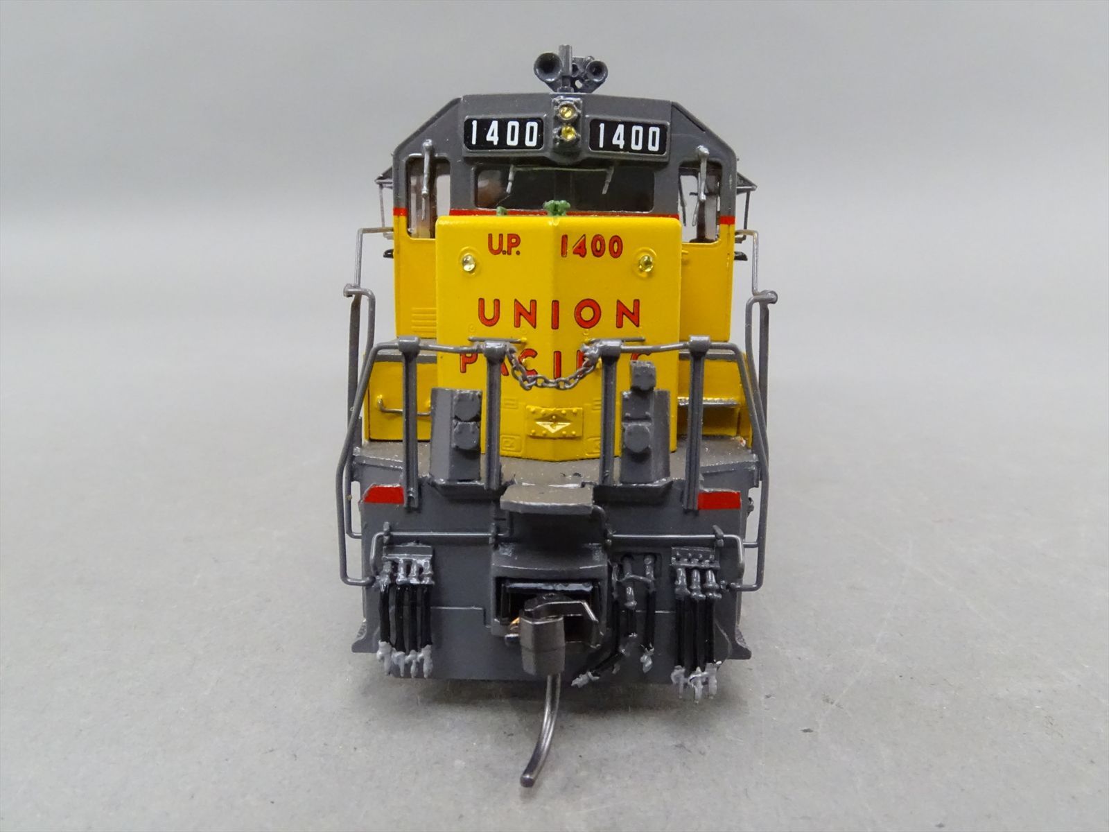 HO Brass Model - OMI 5547 UP Union Pacific SDP35 #1400 - Pro Paint - 1991 Run - Ajin