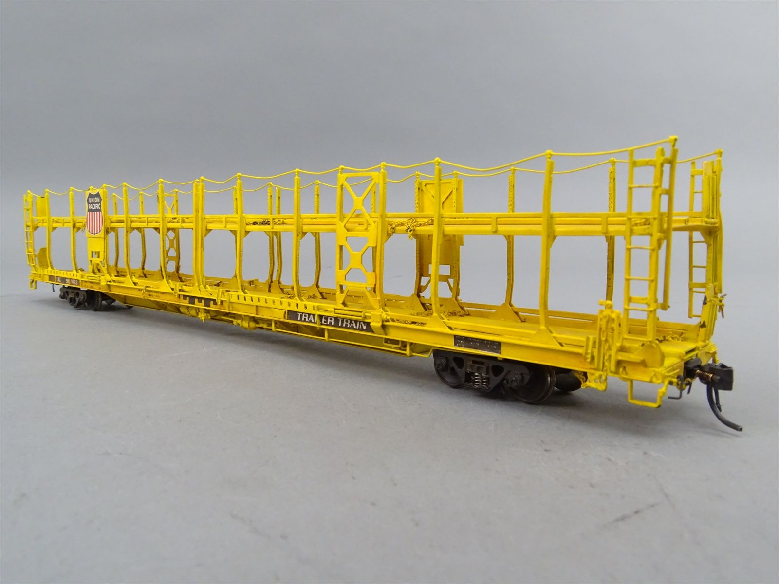 HO Brass Model - OMI 3125 UP TTAX Union Pacific Trailer Train Bi-Level ...