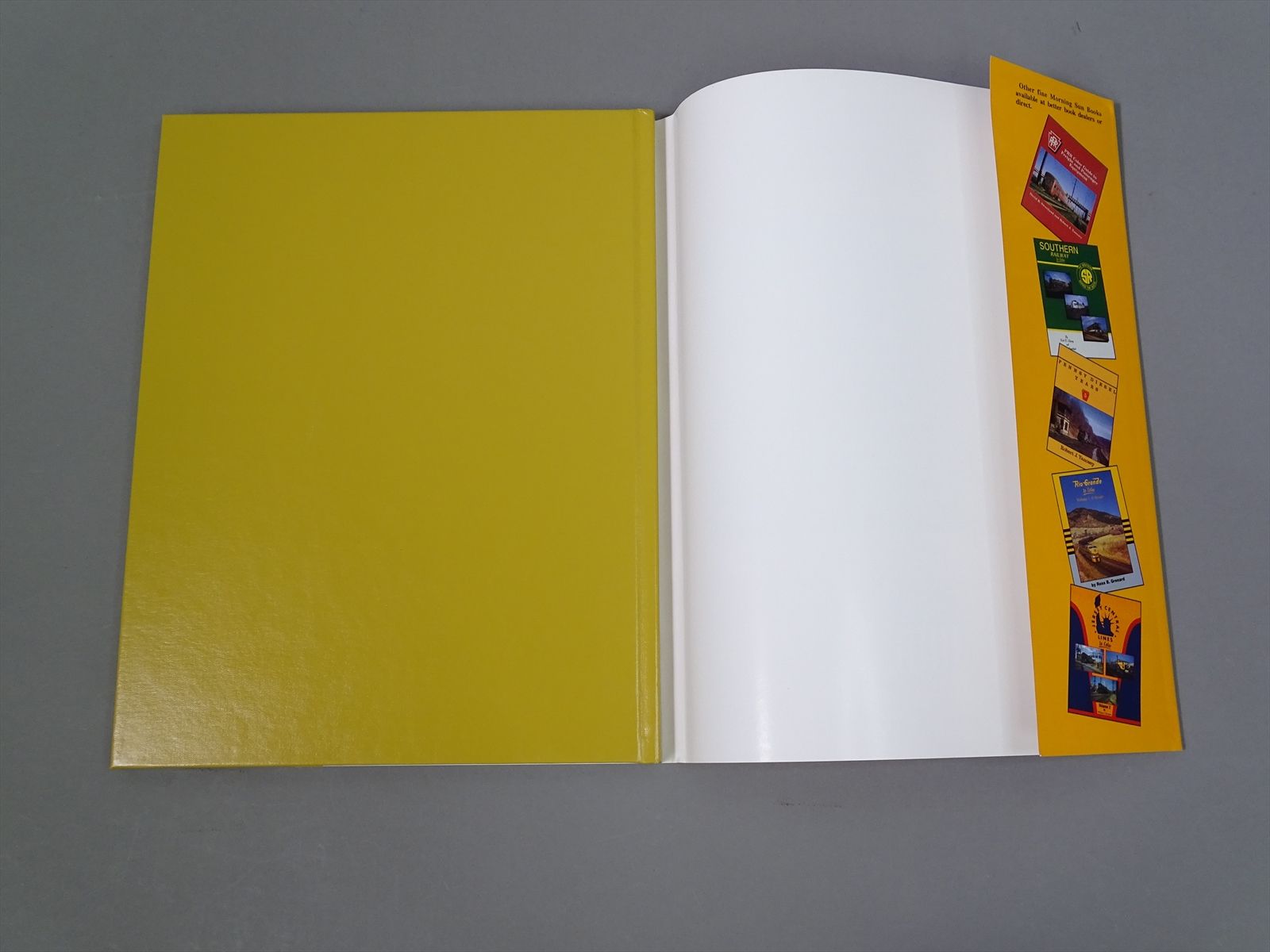 Railroad Book - UP Union Pacific Color Guide To Freight And Passenger ...