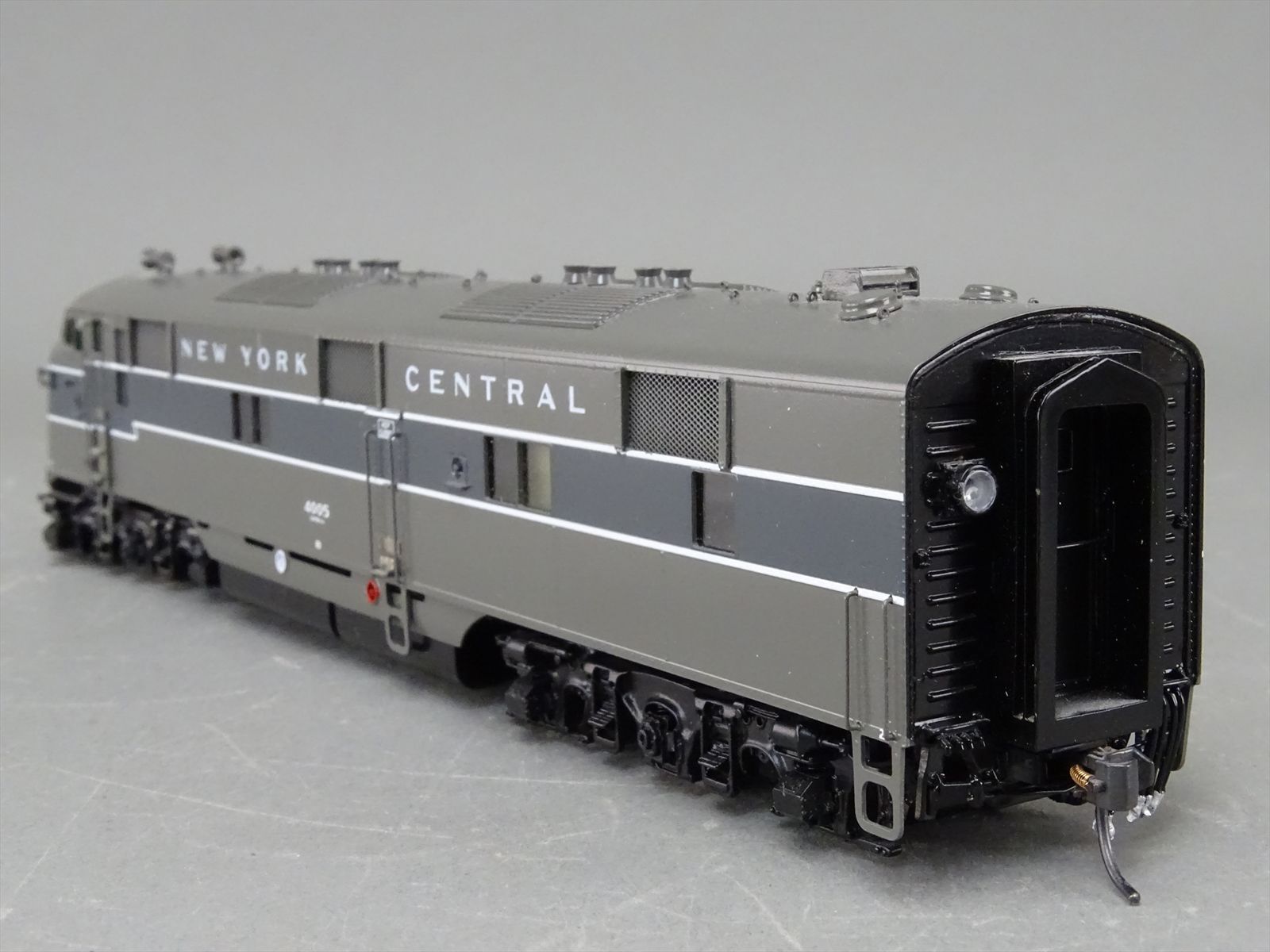 HO Brass Model - CIL 2448.1 NYC New York Central E7 E7A E7B A-B Set #4005 + #4101 - F/P - 2005 ...