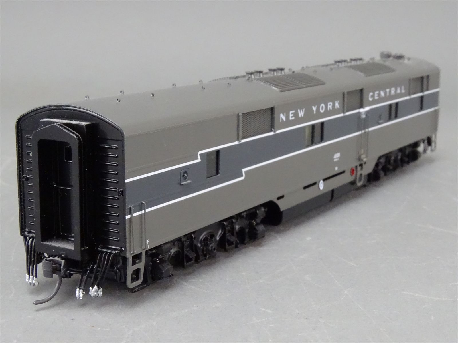 HO Brass Model - CIL 2448.1 NYC New York Central E7 E7A E7B A-B Set #4005 + #4101 - F/P - 2005 ...