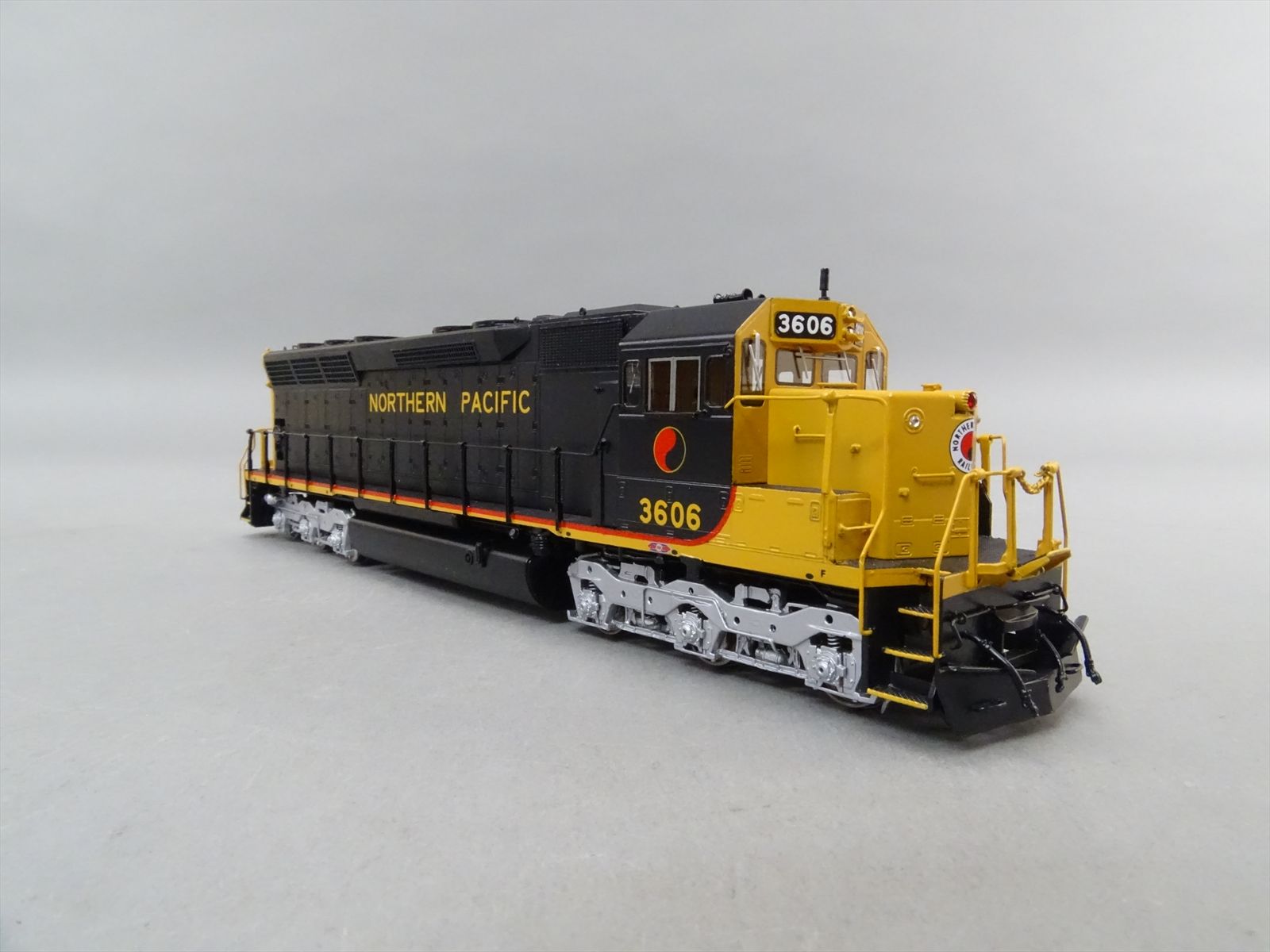 HO Brass Model Train - OMI 6370.1 Overland NP Northern Pacific EMD SD45 ...