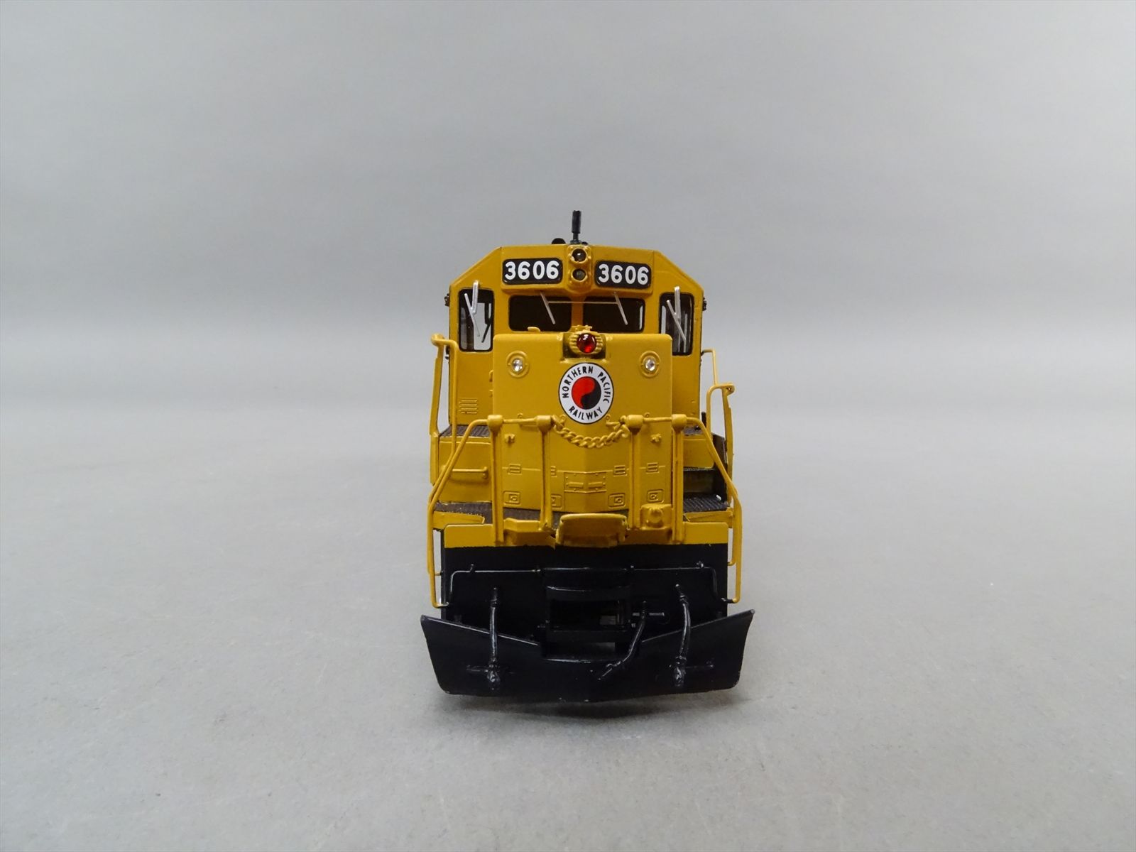 HO Brass Model Train - OMI 6370.1 Overland NP Northern Pacific EMD SD45 ...