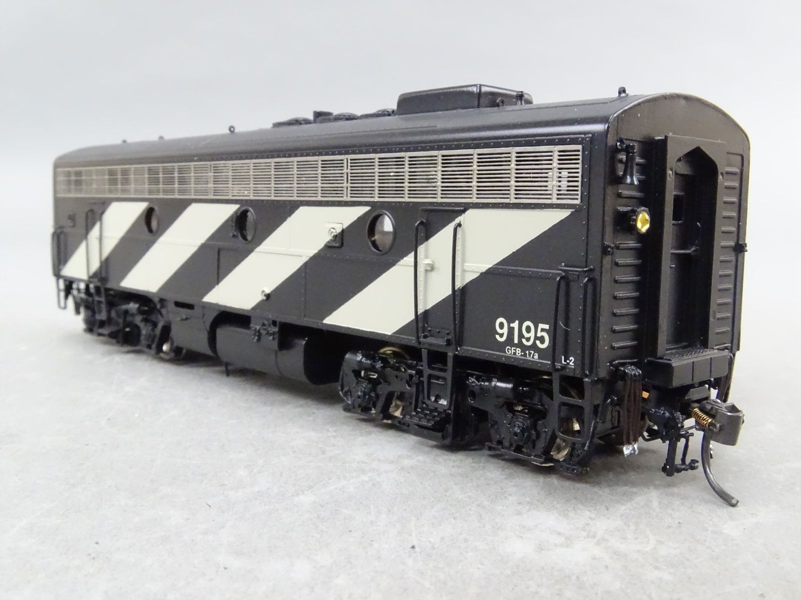 HO Brass Model - OMI 6439 CN CNR Canadian National F7 F7B GFB-17a #9195 ...