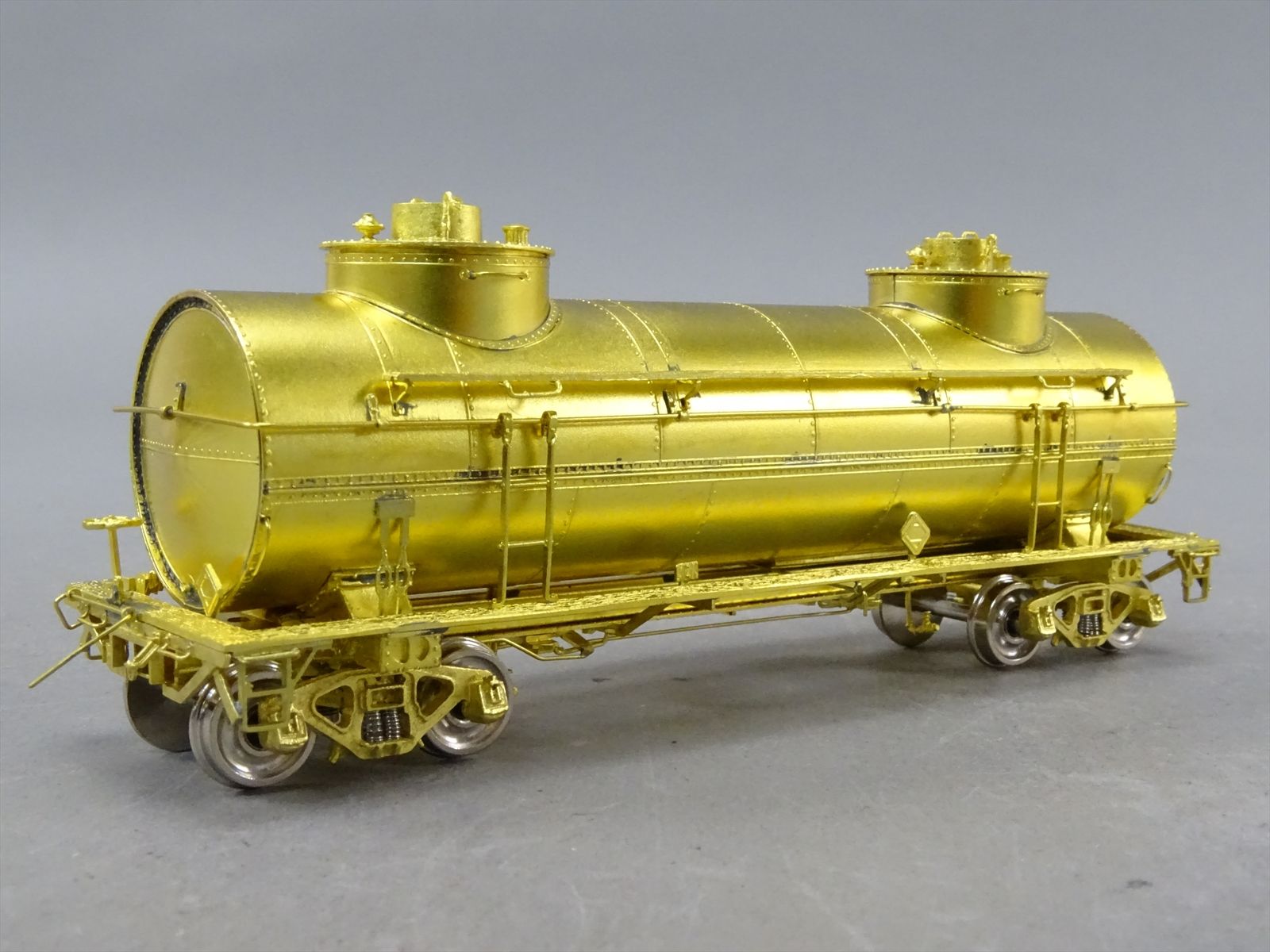 HO Brass Model - OMI 3230 GATC 10,000 Gallon Tank Car Insulated Double ...
