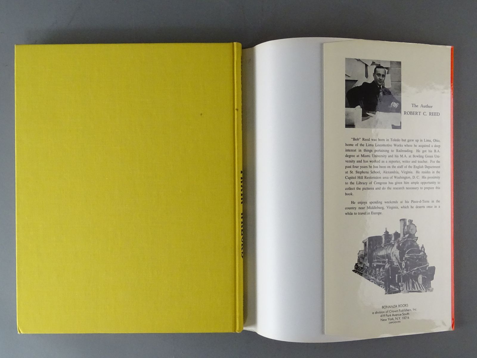 Railroad Book - Train Wrecks - Robert Reed - 183 pages