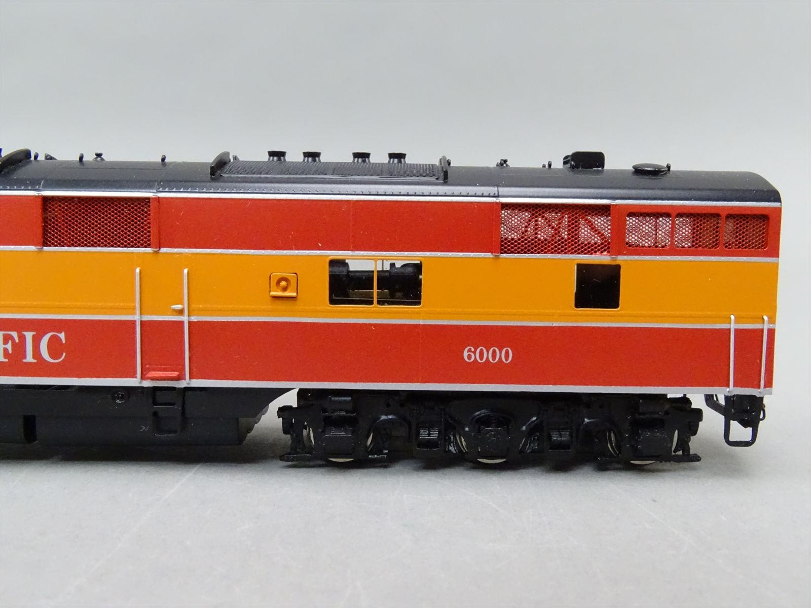 HO Brass Model - CIL 2046.1 SP Southern Pacific E7 E7A E7B A-B Set Daylight #6000 - F/P - Samhongsa