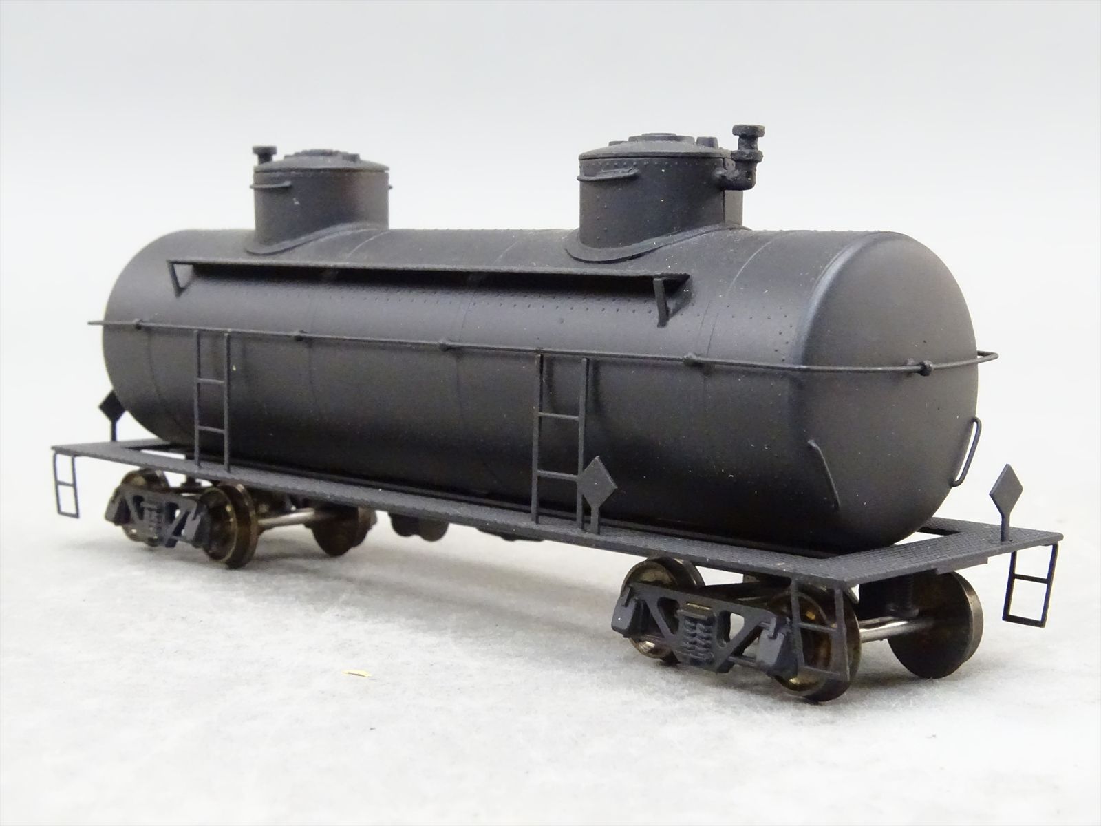 HO Brass Model - Soho 1920 Two Dome Tank Car - Custom - Black ...