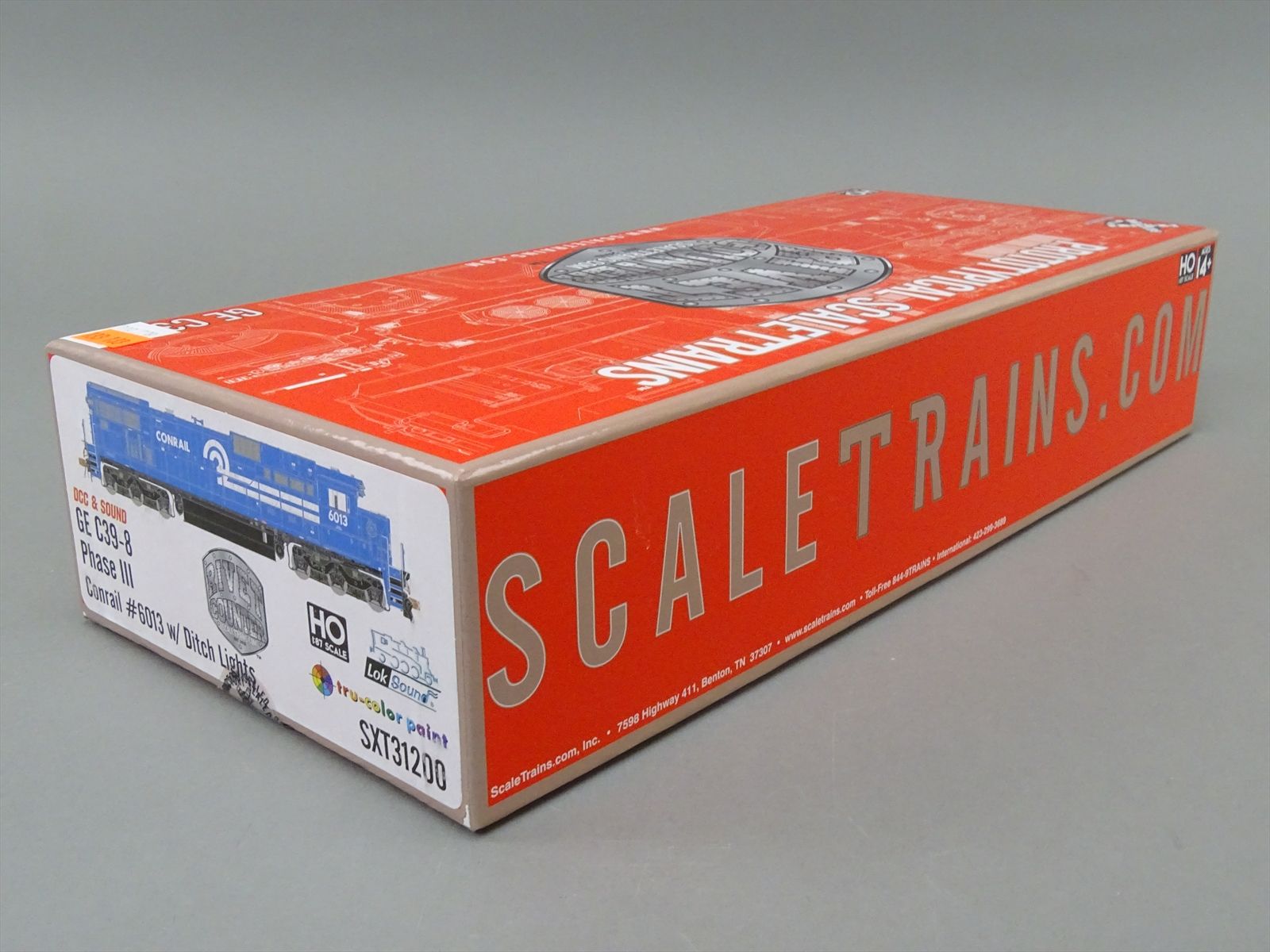 HO Plastic Model - ScaleTrains SXT31200 CR Conrail GE C39-8 Phase III ...