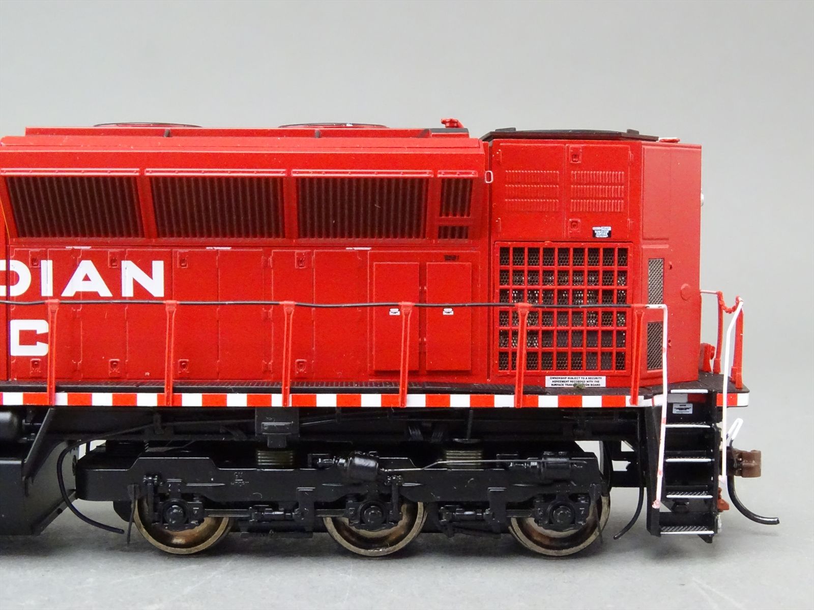 HO Plastic Model - Athearn Genesis ATHG27332 CP Canadian Pacific SD90MAC-H Phase II #9302 - F/P ...