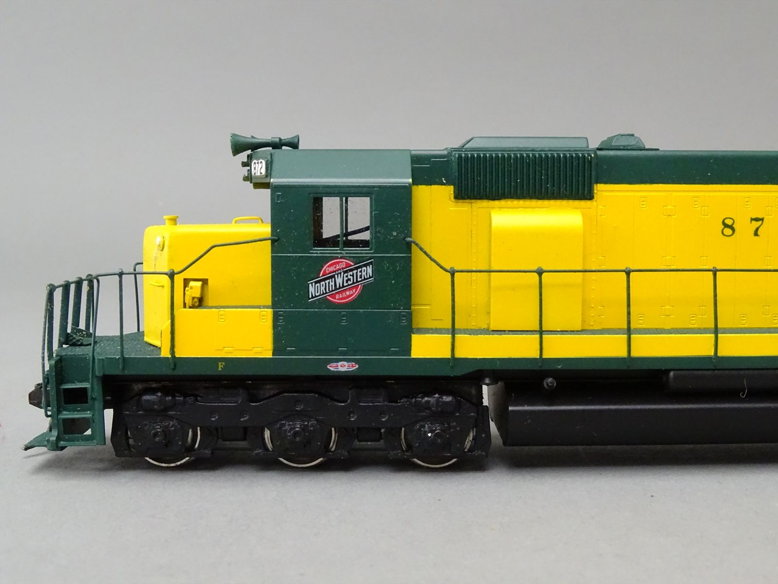 HO Brass Model - ALCO D-142 C&NW Chicago & Northwestern SD40 #872 - Custom - 1969 Run - Kumata