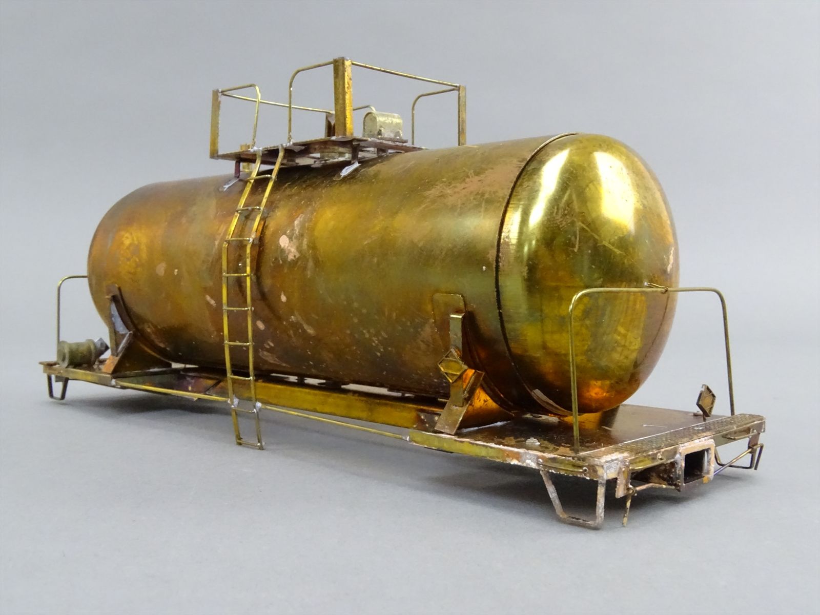 O Brass Model - USH U.S. Hobbies Tiny Tank Car - Unpainted - KTM ...