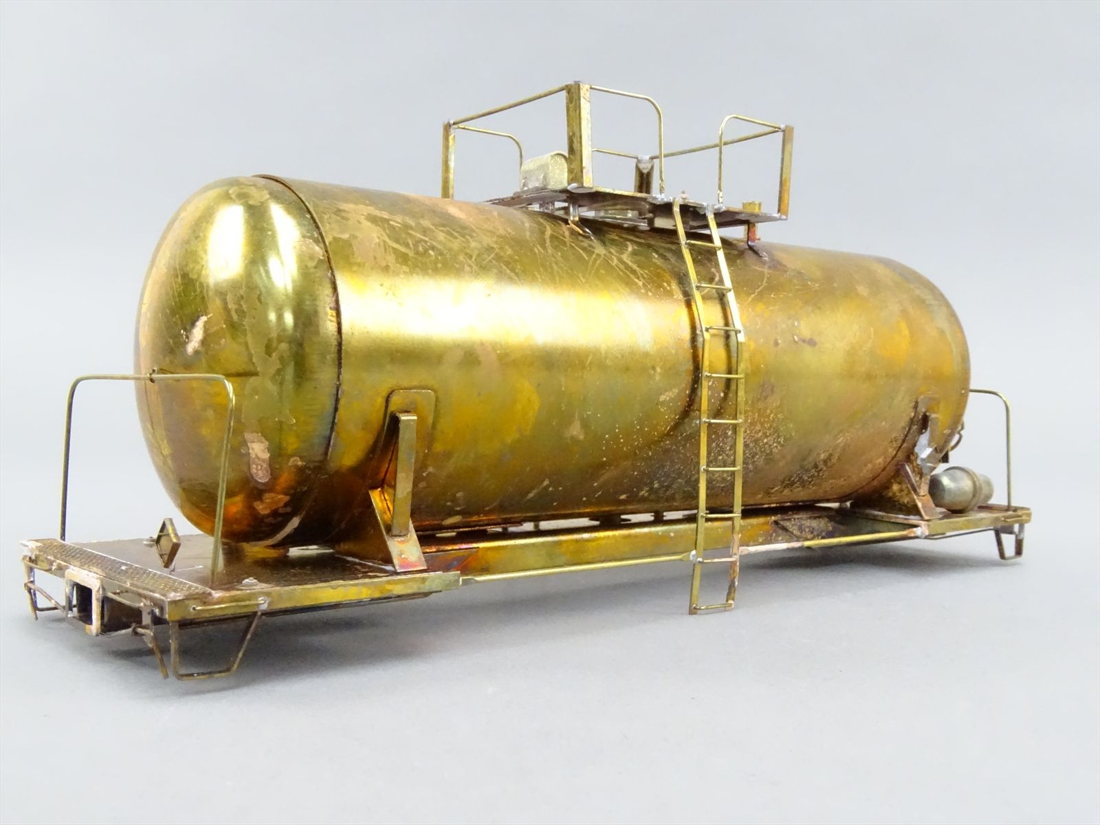 O Brass Model - USH U.S. Hobbies Tiny Tank Car - Unpainted - KTM ...