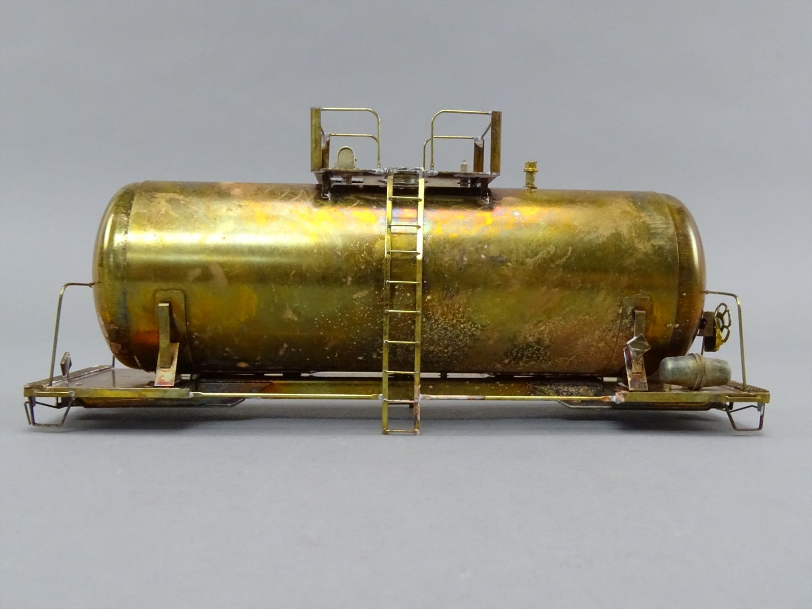 O Brass Model - USH U.S. Hobbies Tiny Tank Car - Unpainted - KTM ...