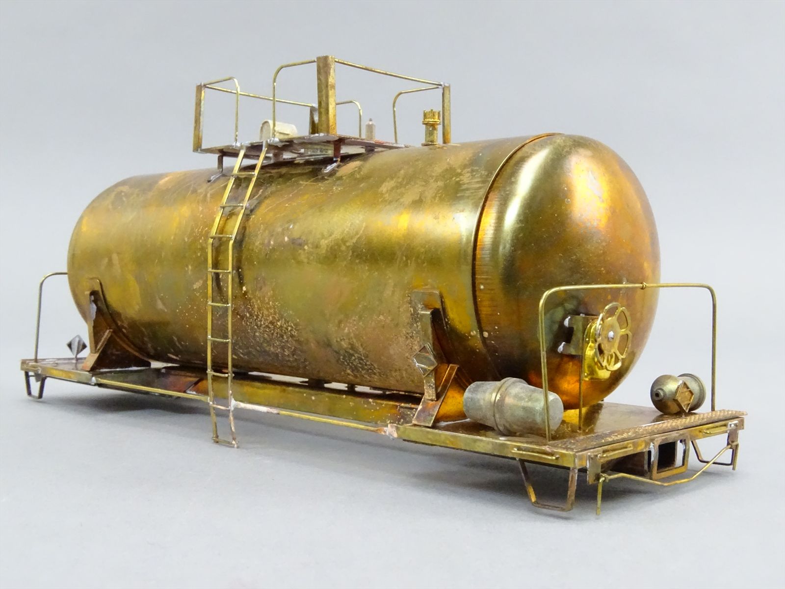 O Brass Model - USH U.S. Hobbies Tiny Tank Car - Unpainted - KTM ...