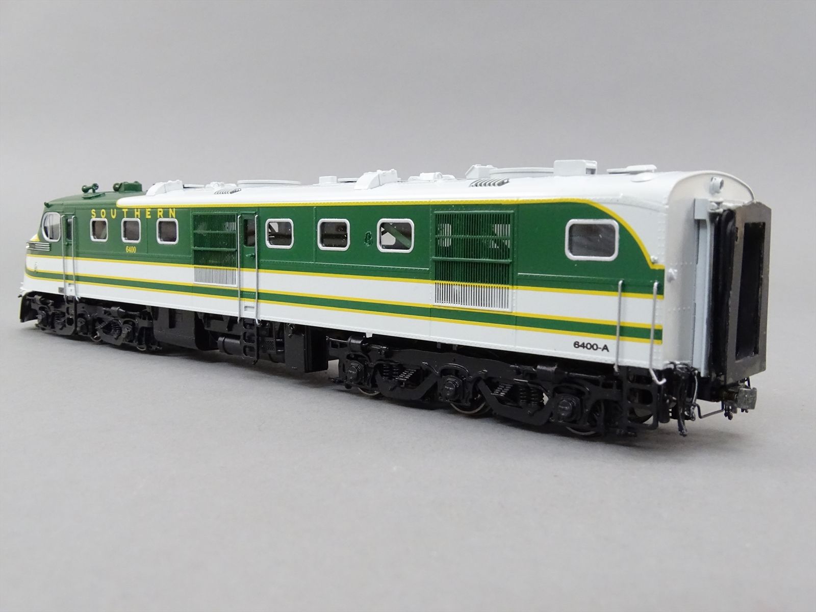 HO Brass Model - OMI 6919.1 SOU Southern DL-109 / 110 #6400 + #6400A Green / White - F/P - 2000 ...