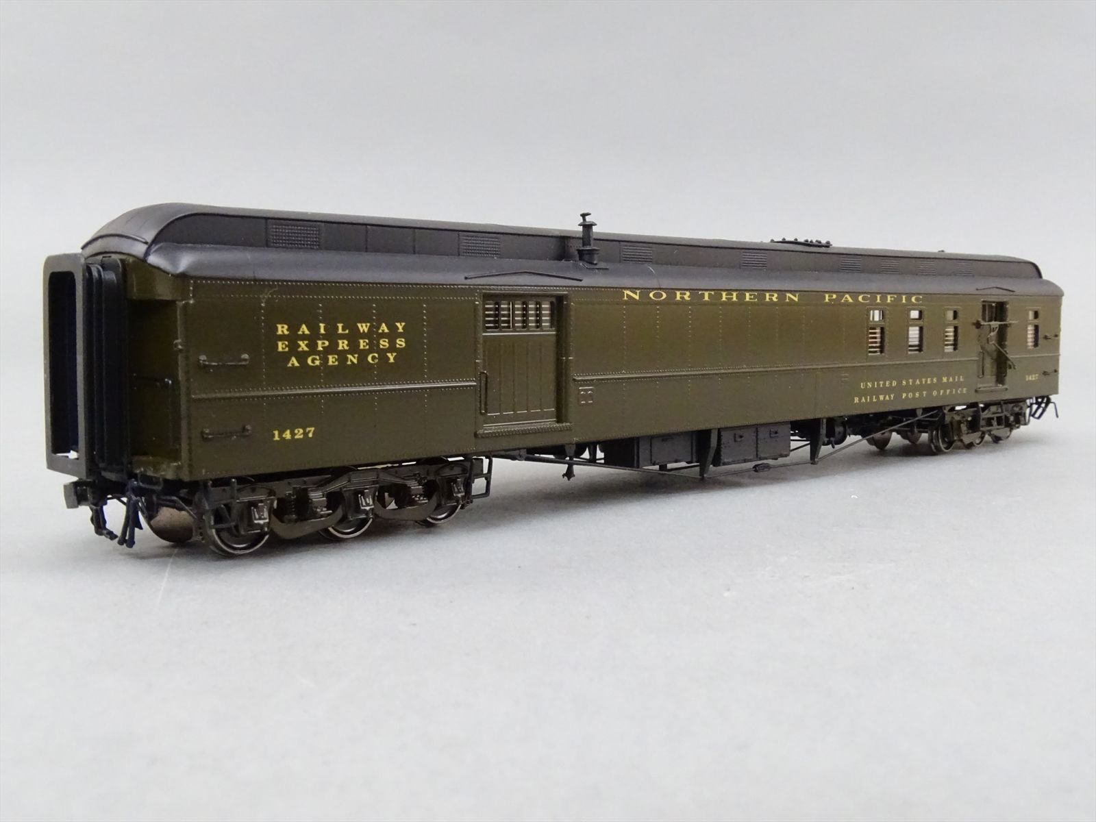 HO Brass Model – W&R NP Northern Pacific Mail & Express Car Pullman ...
