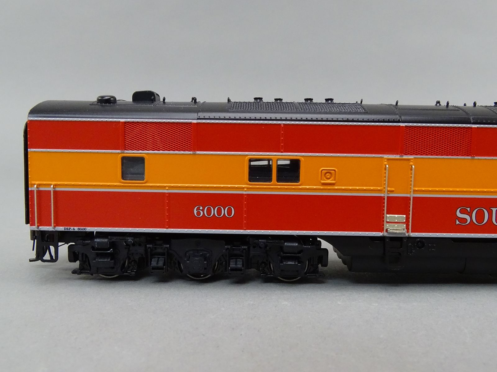HO Plastic Model - BLI Broadway Limited 2733 SP Southern Pacific E7 E7A Daylight #6000 - F/P ...