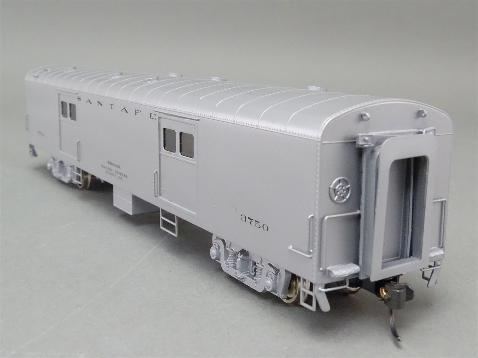 HO Brass Model - TCY AT&SF Santa Fe 64' Baggage Car #3750 - Custom ...