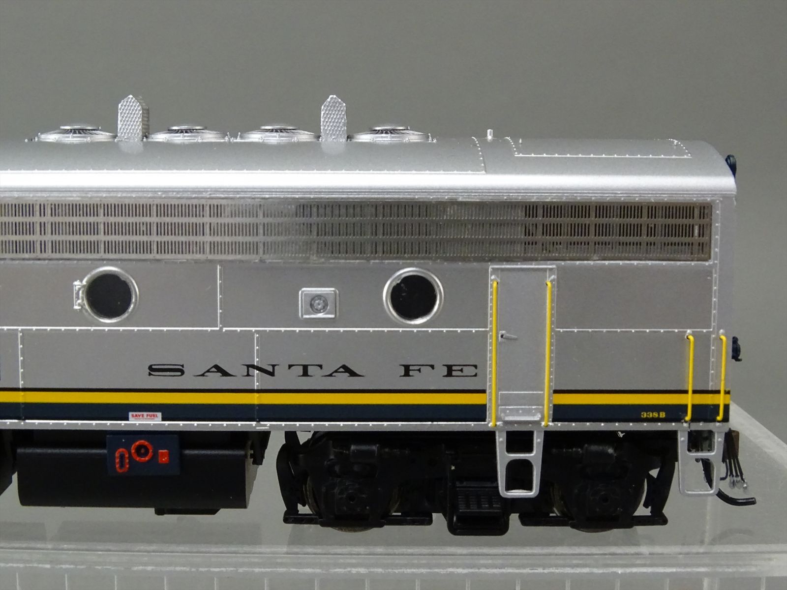 HO Plastic Model - Athearn Genesis AthG22852B AT&SF Santa Fe F7 F7B Freight Service #338B - F/P ...