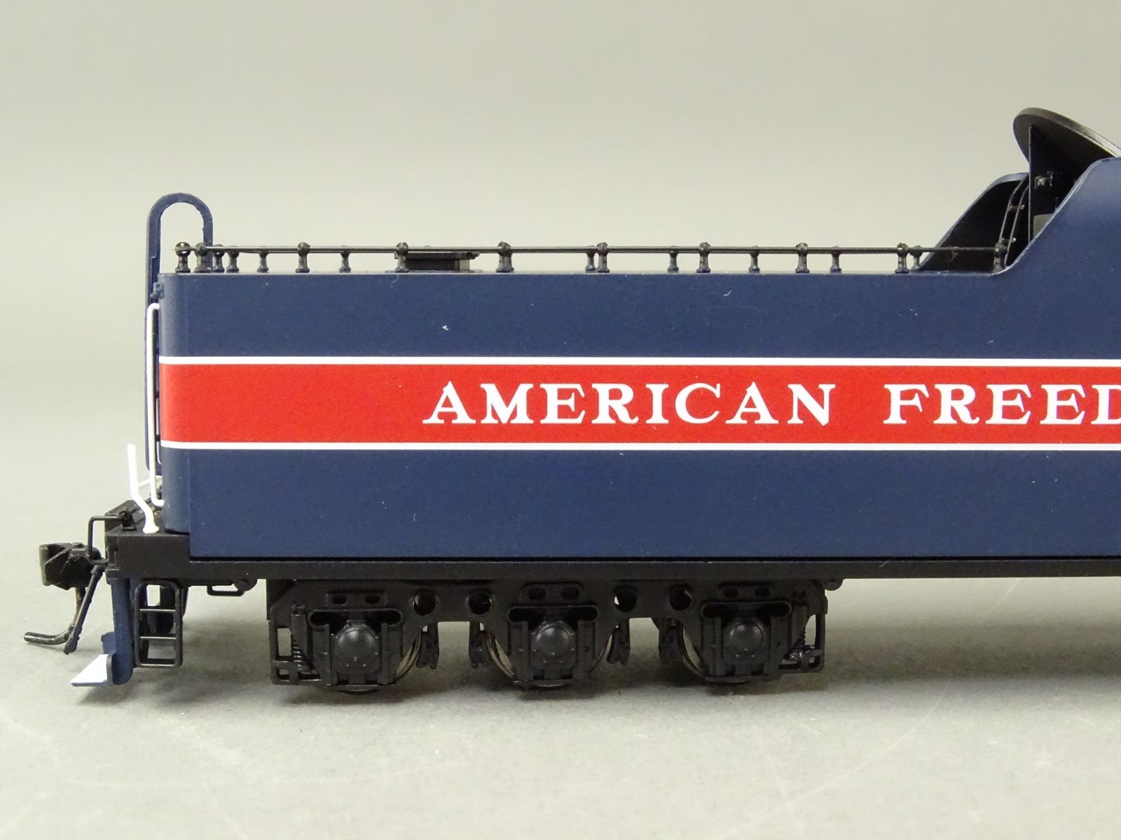 HO Diecast Model - BLI 4463 RDG Reading Chessie System T-1 4-8-4 AFT ...