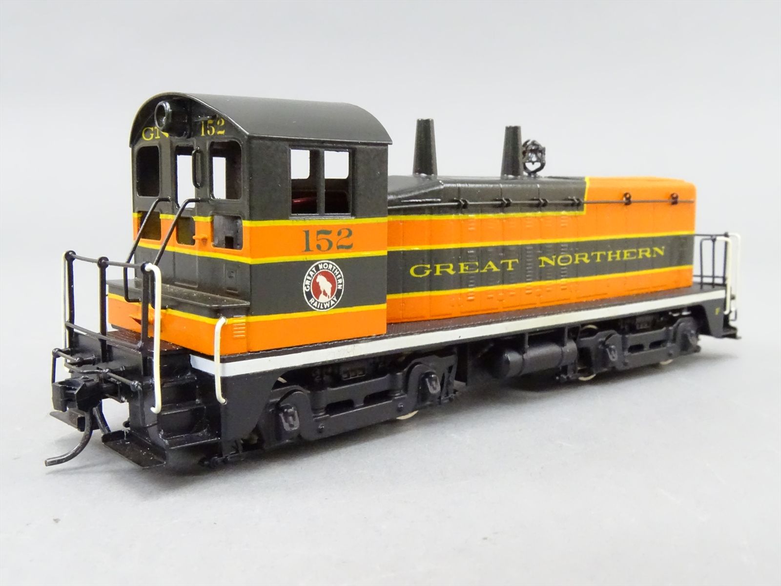 HO Brass Model - ALCO D-148 GN Great Northern EMD NW-2 Diesel Switcher ...