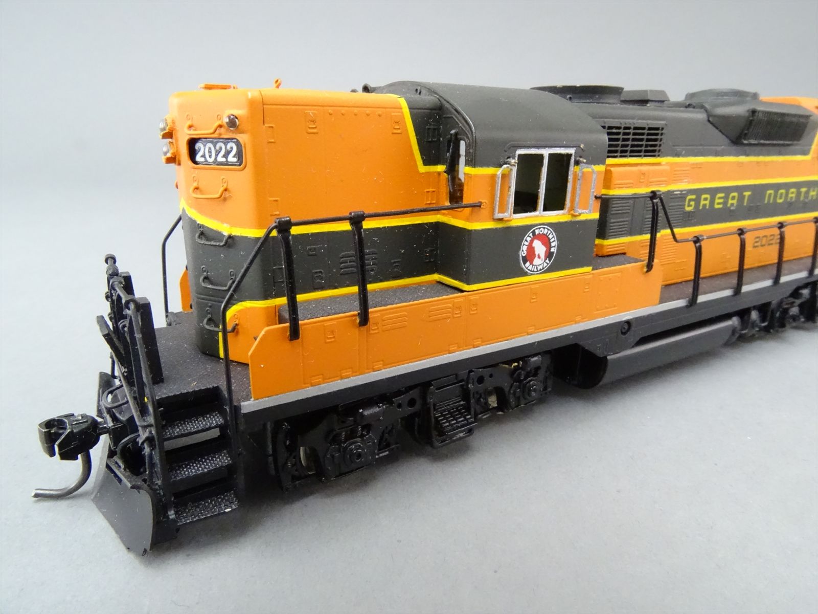 HO Brass Model - Oriental GN Great Northern EMD GP20 2000HP High Hood ...