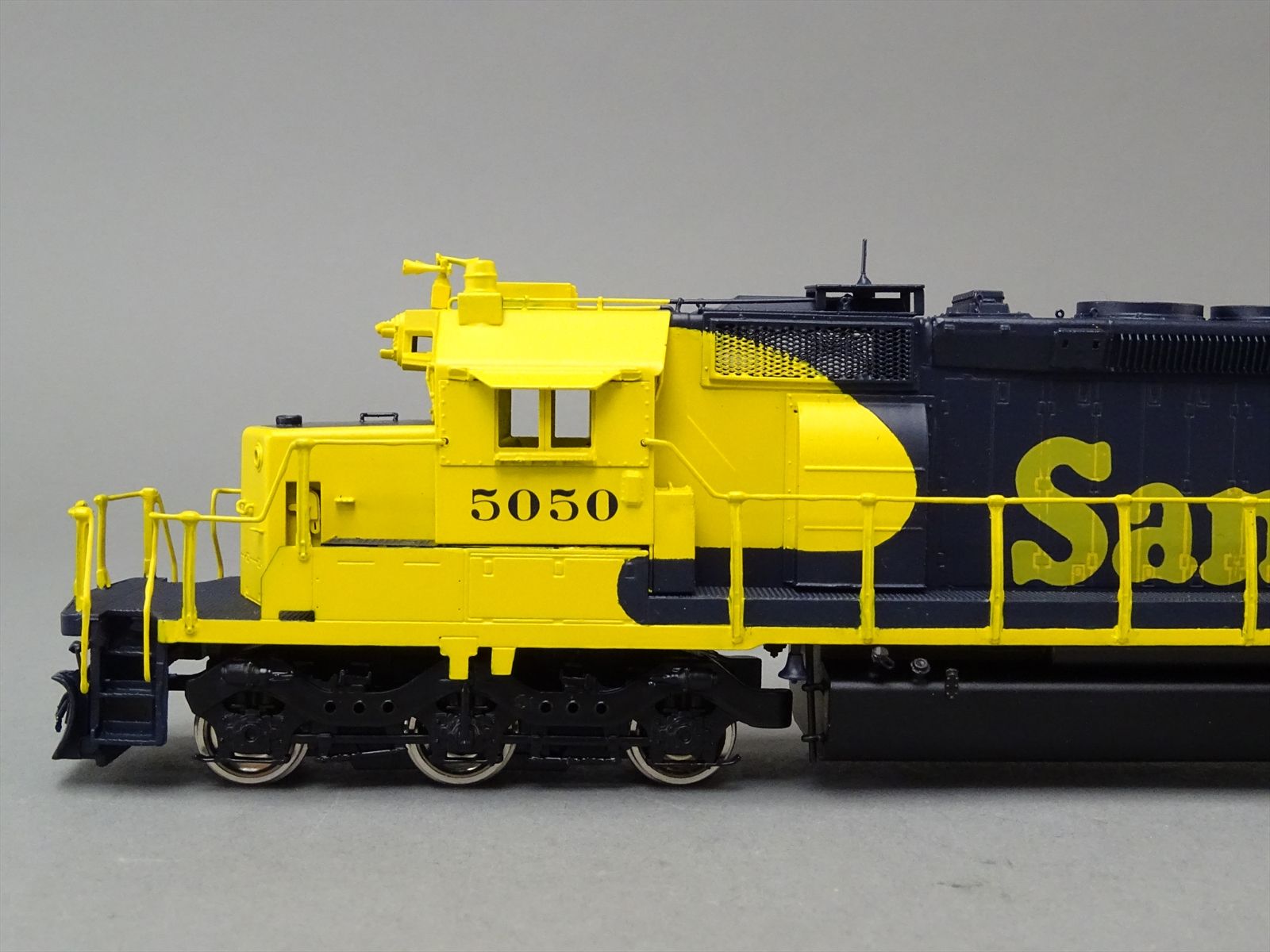 HO Brass Model - PSC 15172 AT&SF Santa Fe SD40-2 Medium Nose #5050 ...