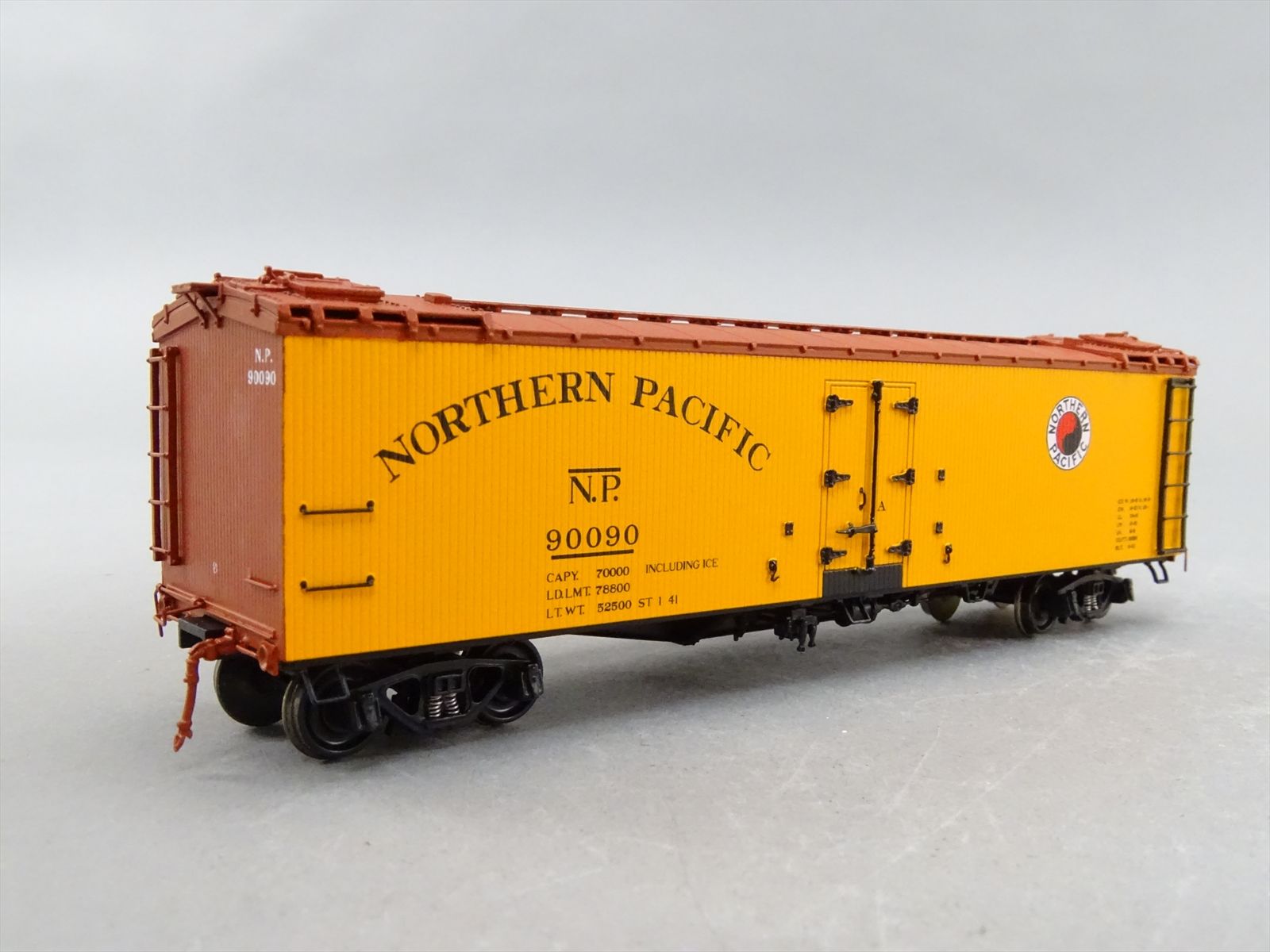 HO Brass Model - W&R NP Northern Pacific Wood Reefer Version 4 Orange ...