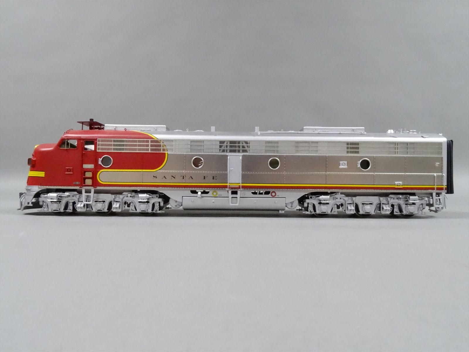 O Brass Model - Key AT&SF Santa Fe E8 E8A E8B Warbonnet A-B Set #80 - F ...