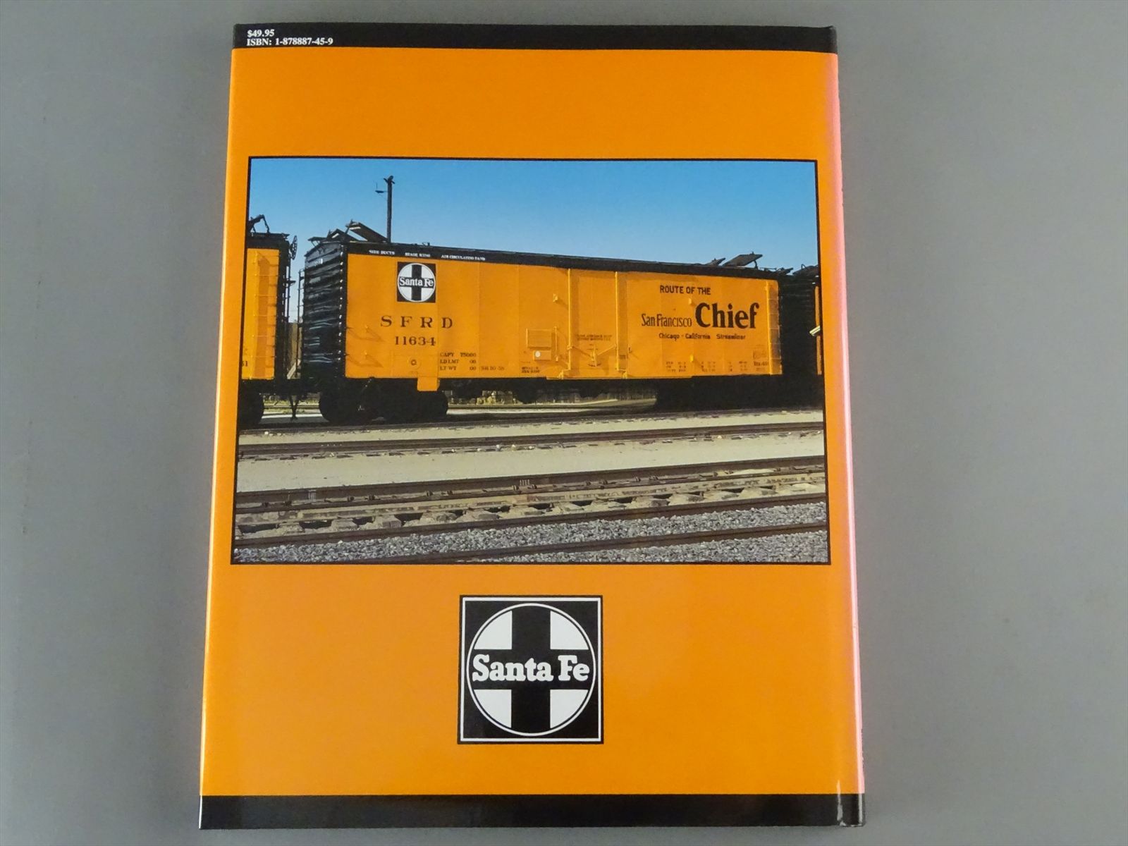 Railroad Book - ATSF Color Guide to Freight and Passenger Equipment ...