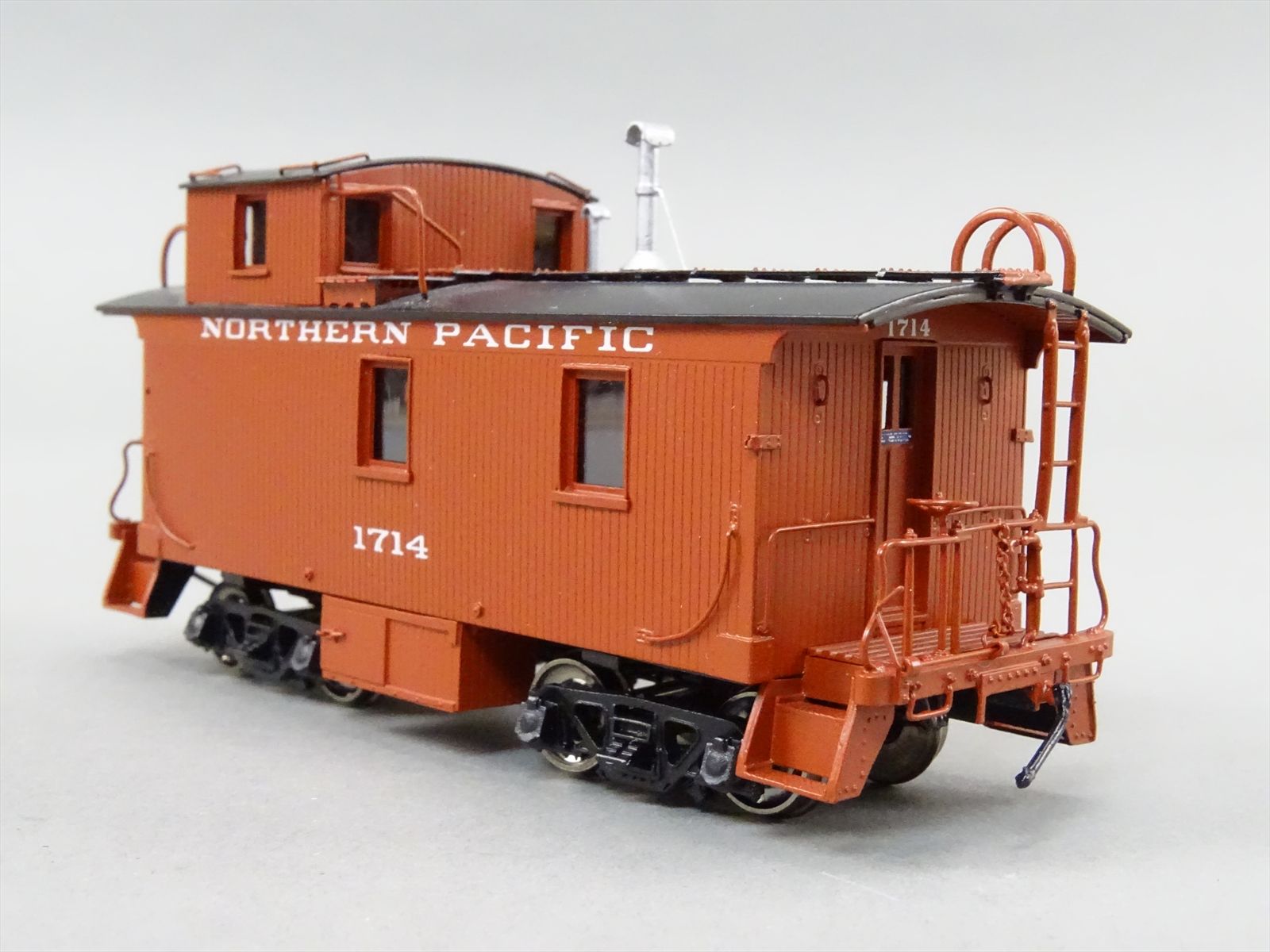 HO Brass Model - W&R NP Northern Pacfic 24' Wood Caboose #1714 Version ...
