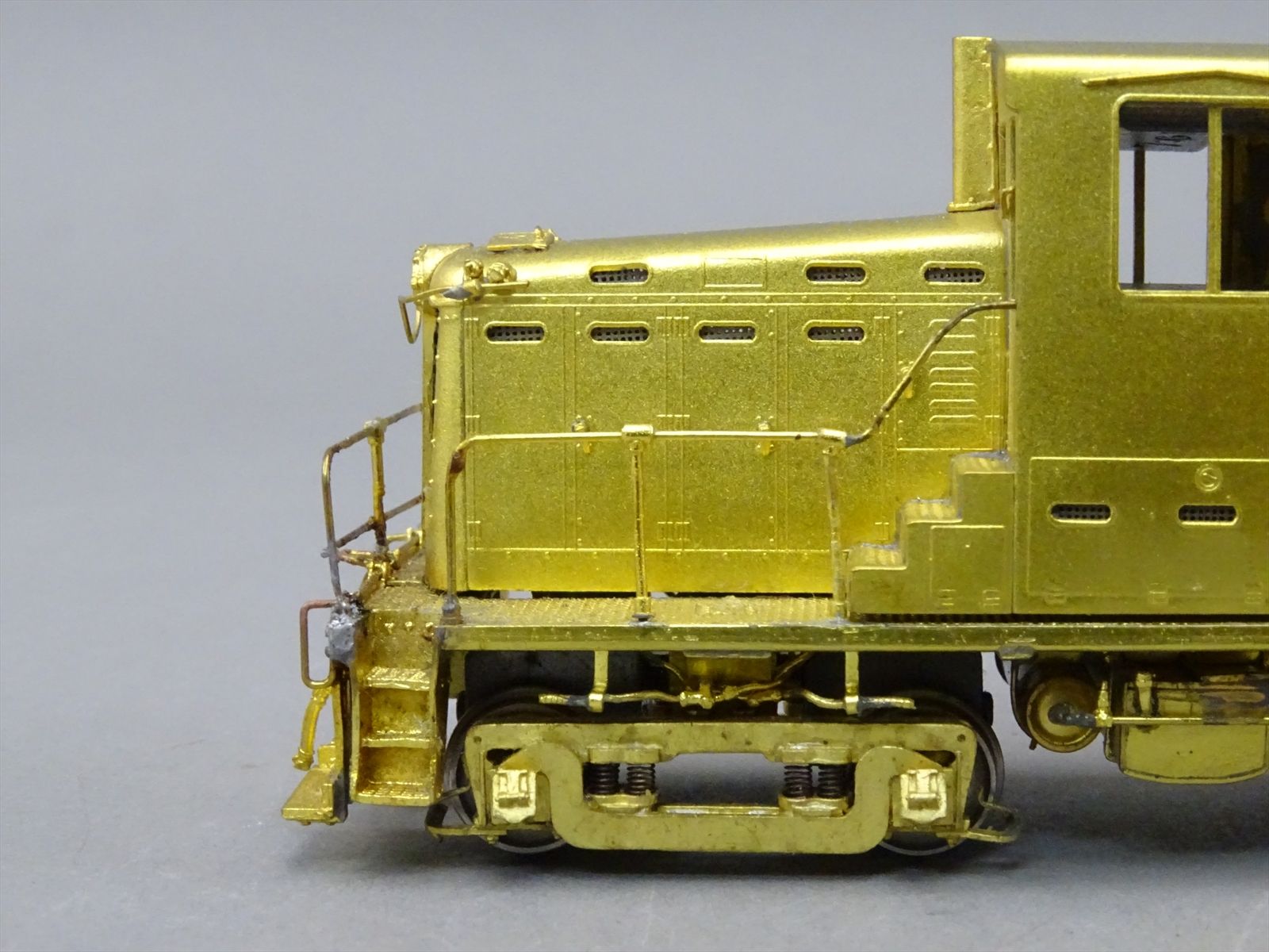 HO Brass Model - OMI 1981 Milwaukee Road Whitcomb Switcher - Unpainted ...