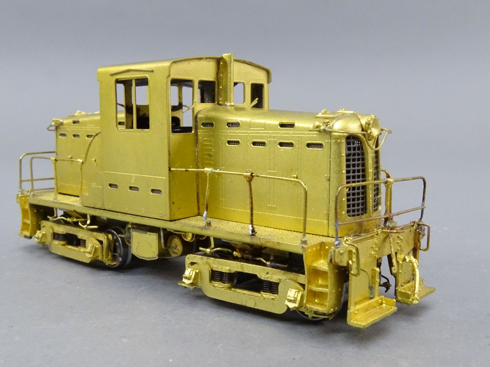 HO Brass Model - OMI 1981 Milwaukee Road Whitcomb Switcher - Unpainted ...