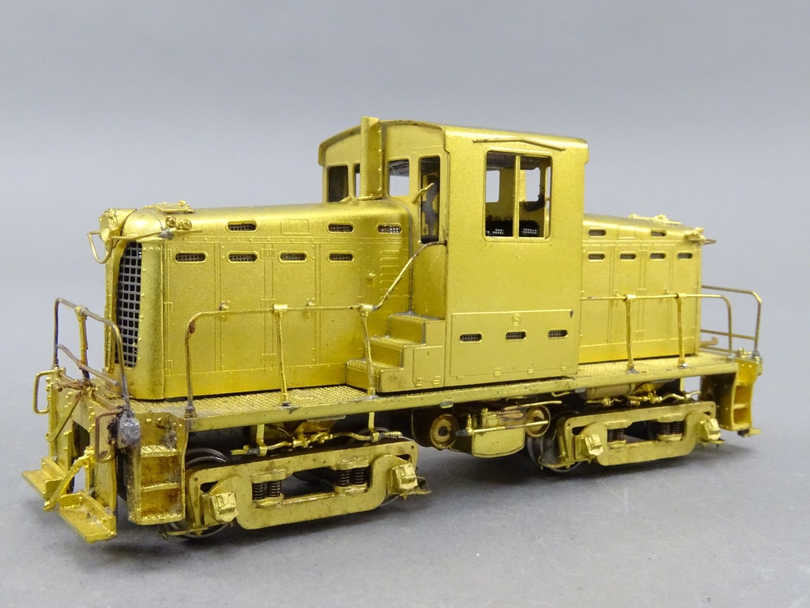 HO Brass Model - OMI 1981 Milwaukee Road Whitcomb Switcher - Unpainted ...