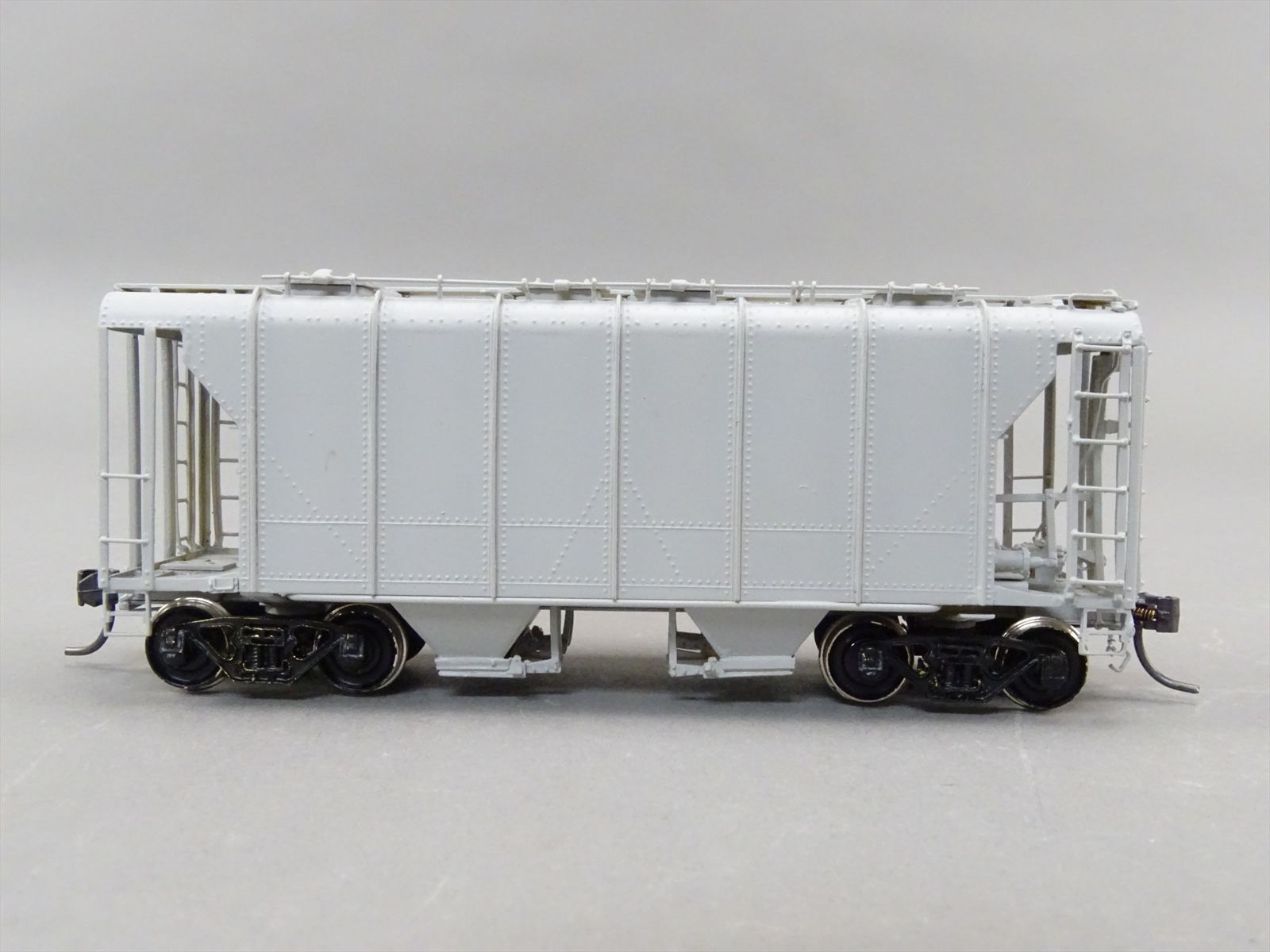HO Brass Model - OMI 1390 B&O Baltimore & Ohio N-34 Covered Hopper ...