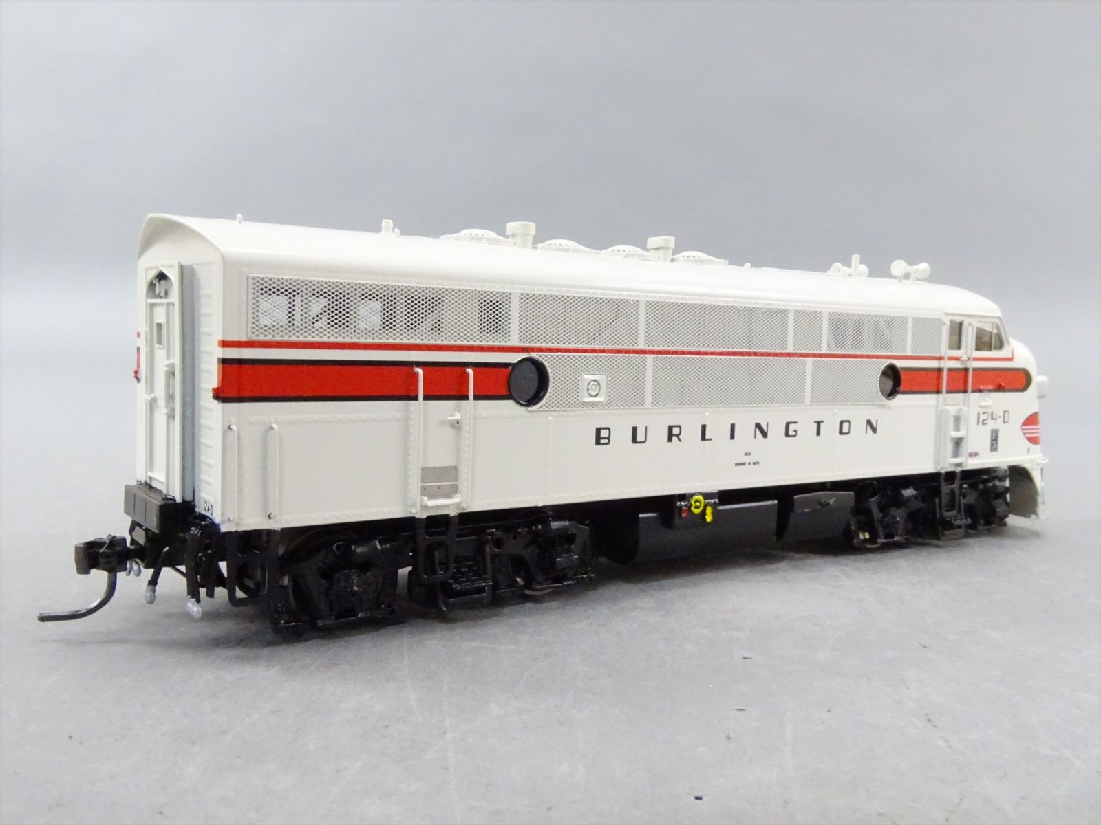 HO Brass Model - DP 2024 CB&Q Burlington F3 F3A #122-A + #124-D A-A Set - F/P - 2007 Run - Ajin