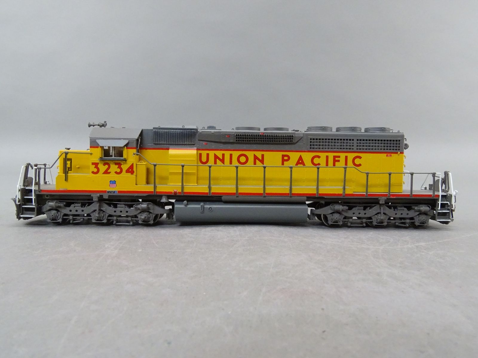 HO Brass Model - OMI 5328 UP Union Pacific SD40-2 #3234 - Pro Paint ...