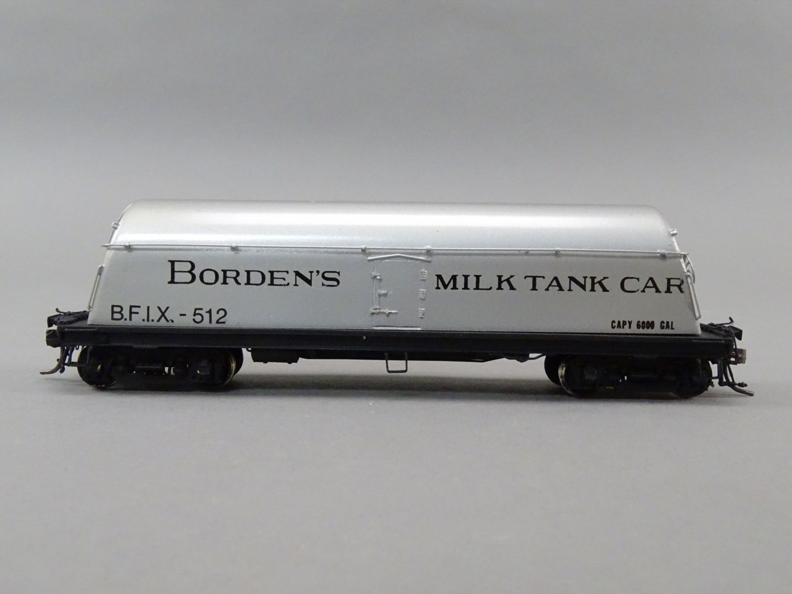 HO Brass Model - OMI 1369 BFIX Borden's Milk Car Without Fin #512 - Pro ...