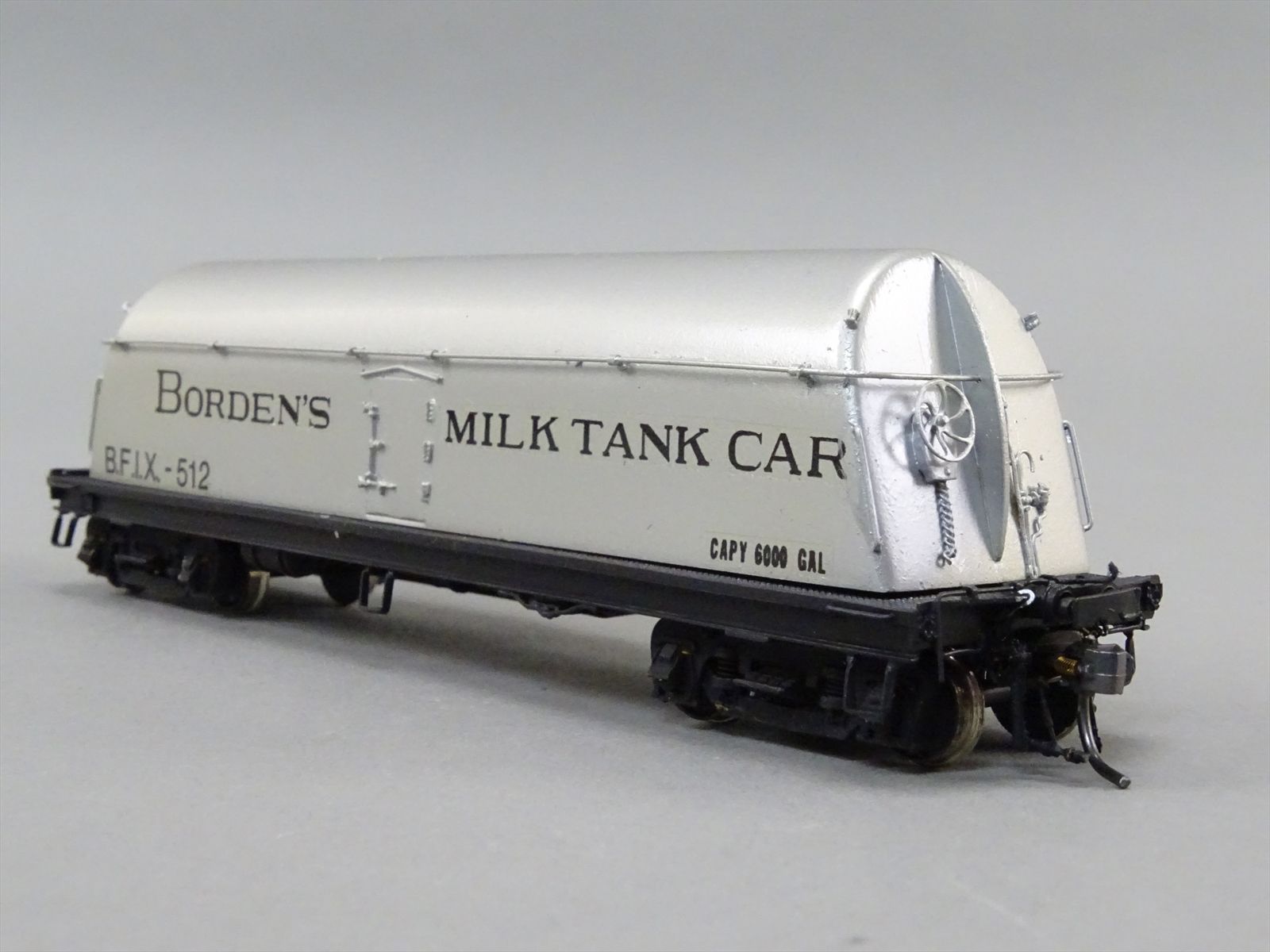 HO Brass Model - OMI 1369 BFIX Borden's Milk Car Without Fin #512 - Pro ...