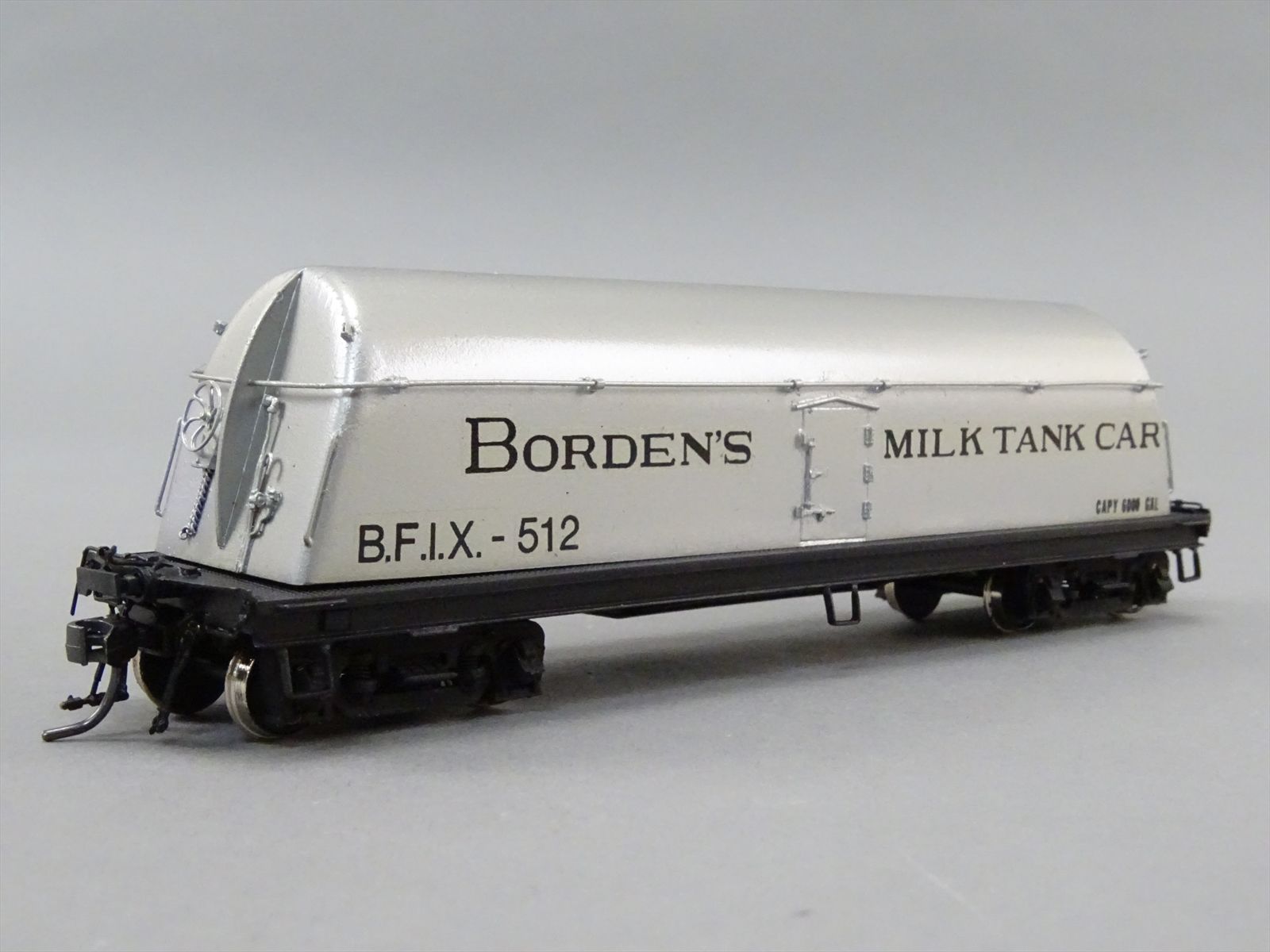 HO Brass Model - OMI 1369 BFIX Borden's Milk Car Without Fin #512 - Pro ...